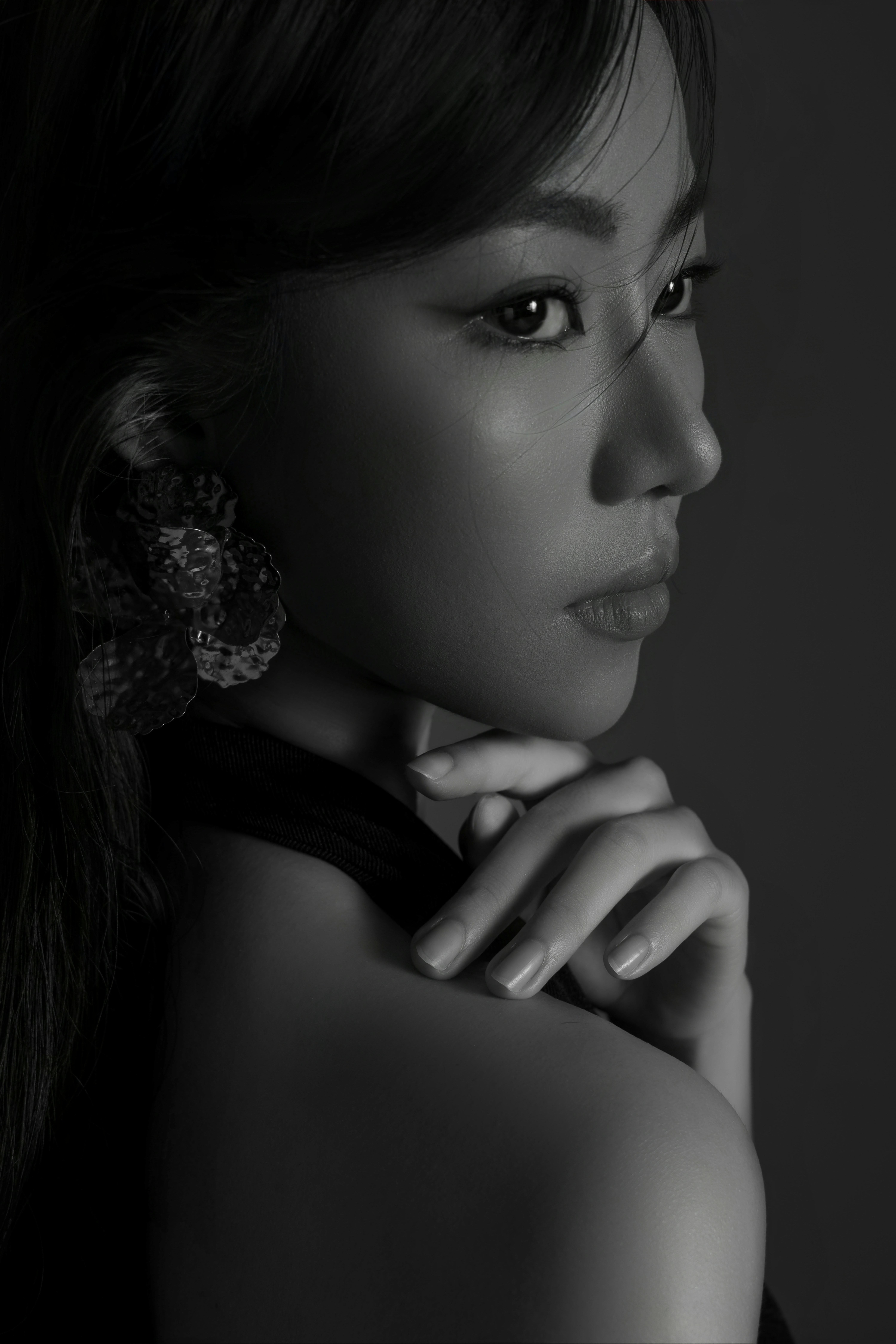 Quiet Intimacy: A Contemplative Portrait in Mono