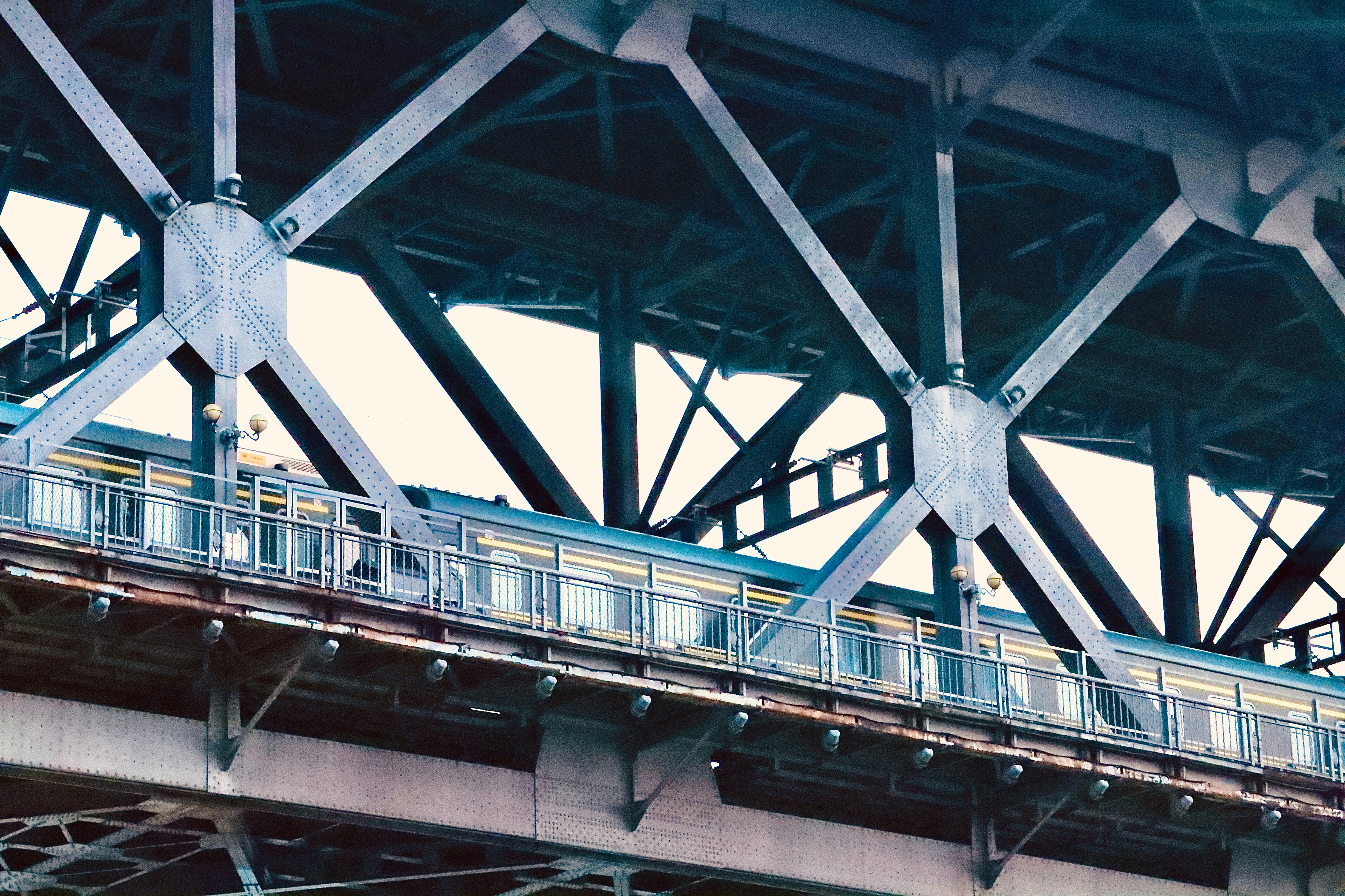 Crossed Trusses: A City Bridge’s Geometric Rhythm