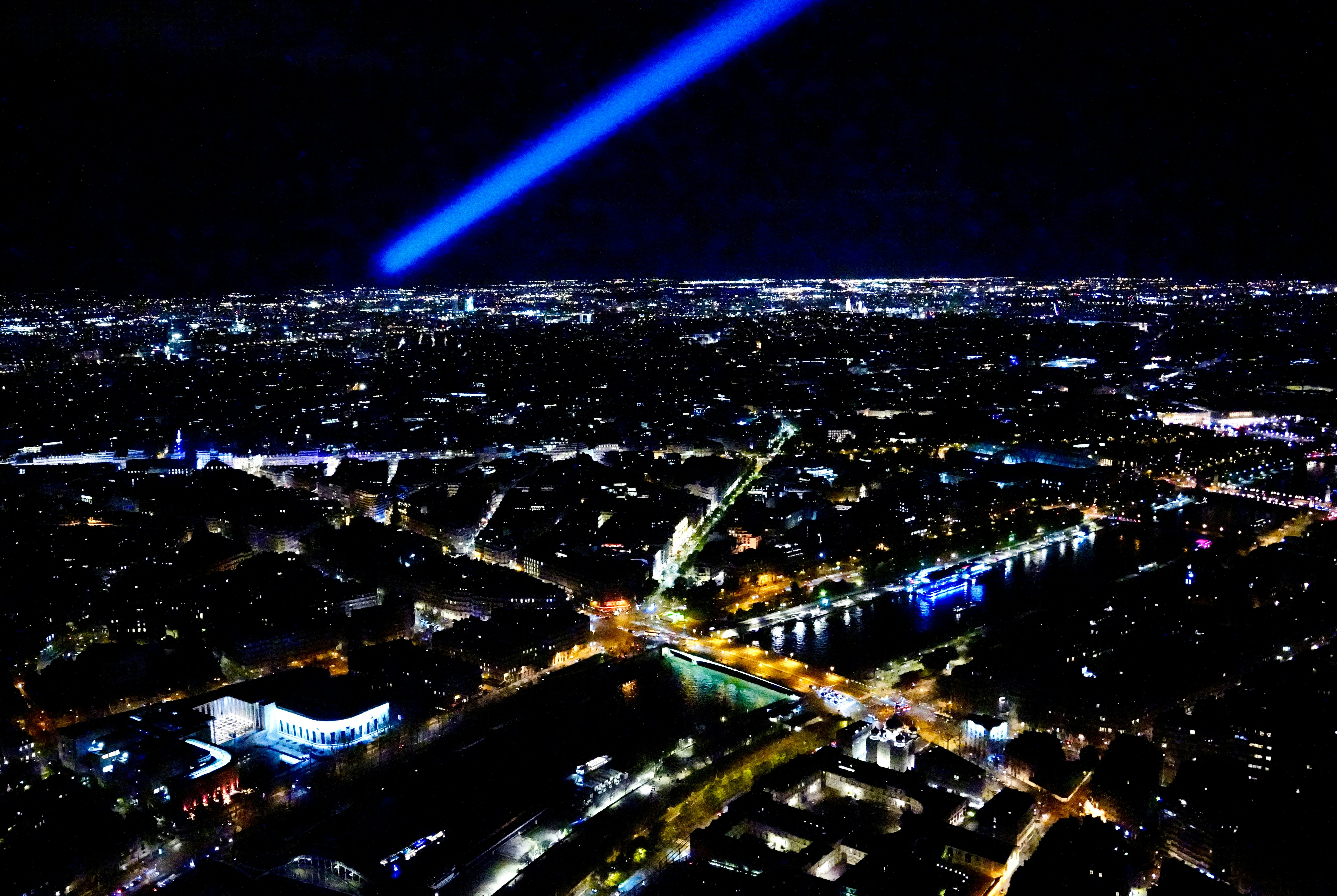 Beacons Over the Night Grid: A City in Neon Pause