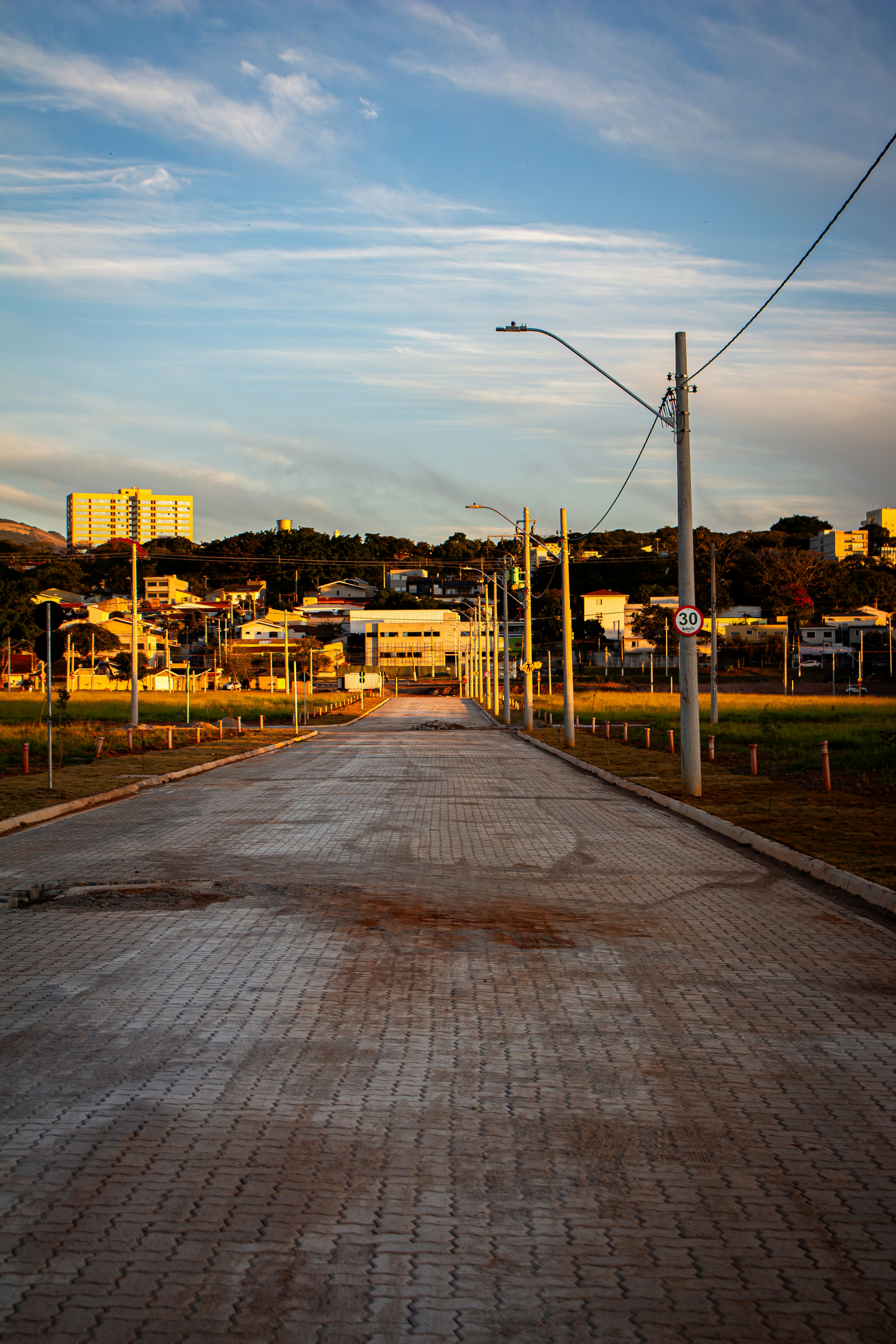 Long Avenue to a Quiet Horizon