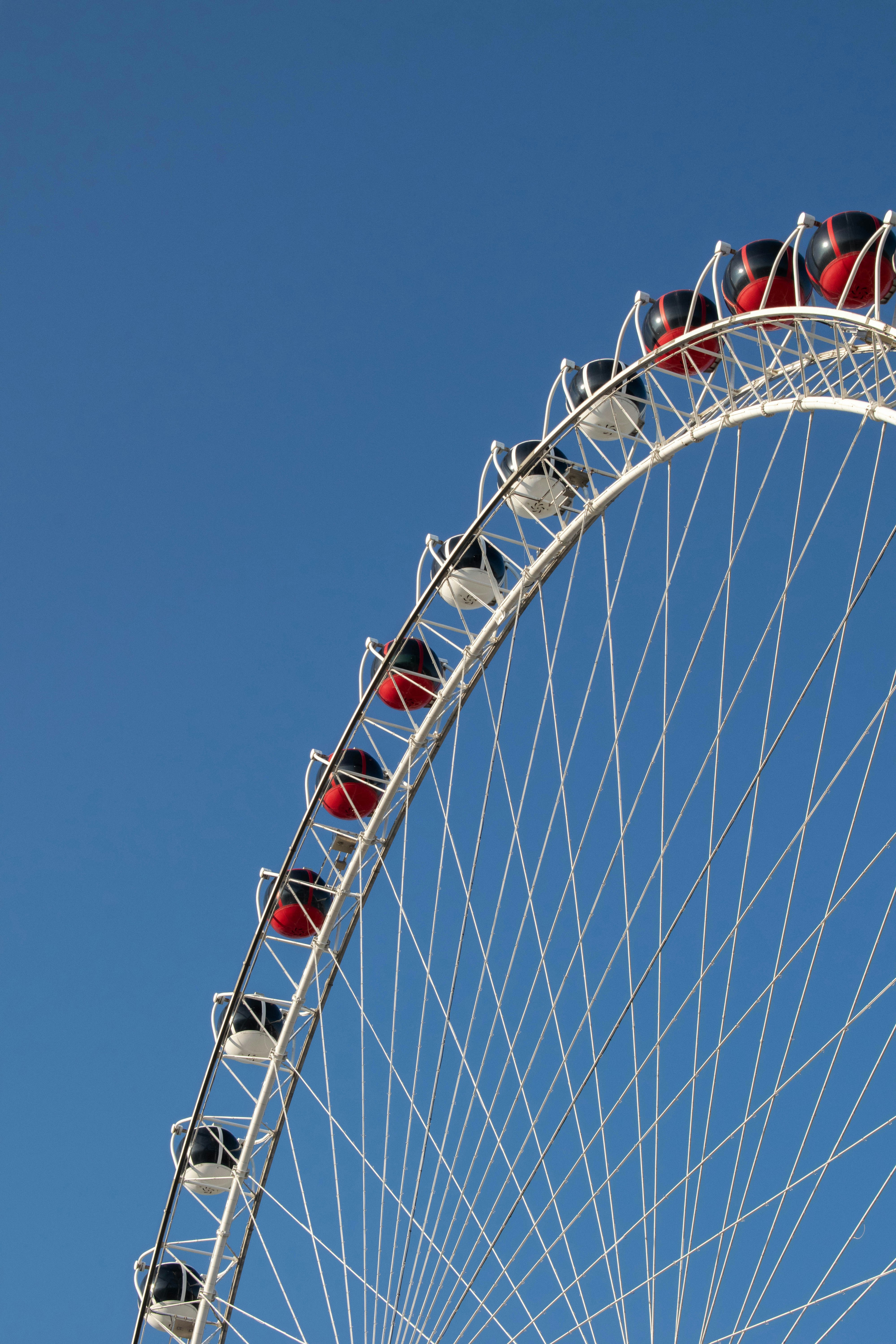 Giant Ferris Wheel Slices the Sky