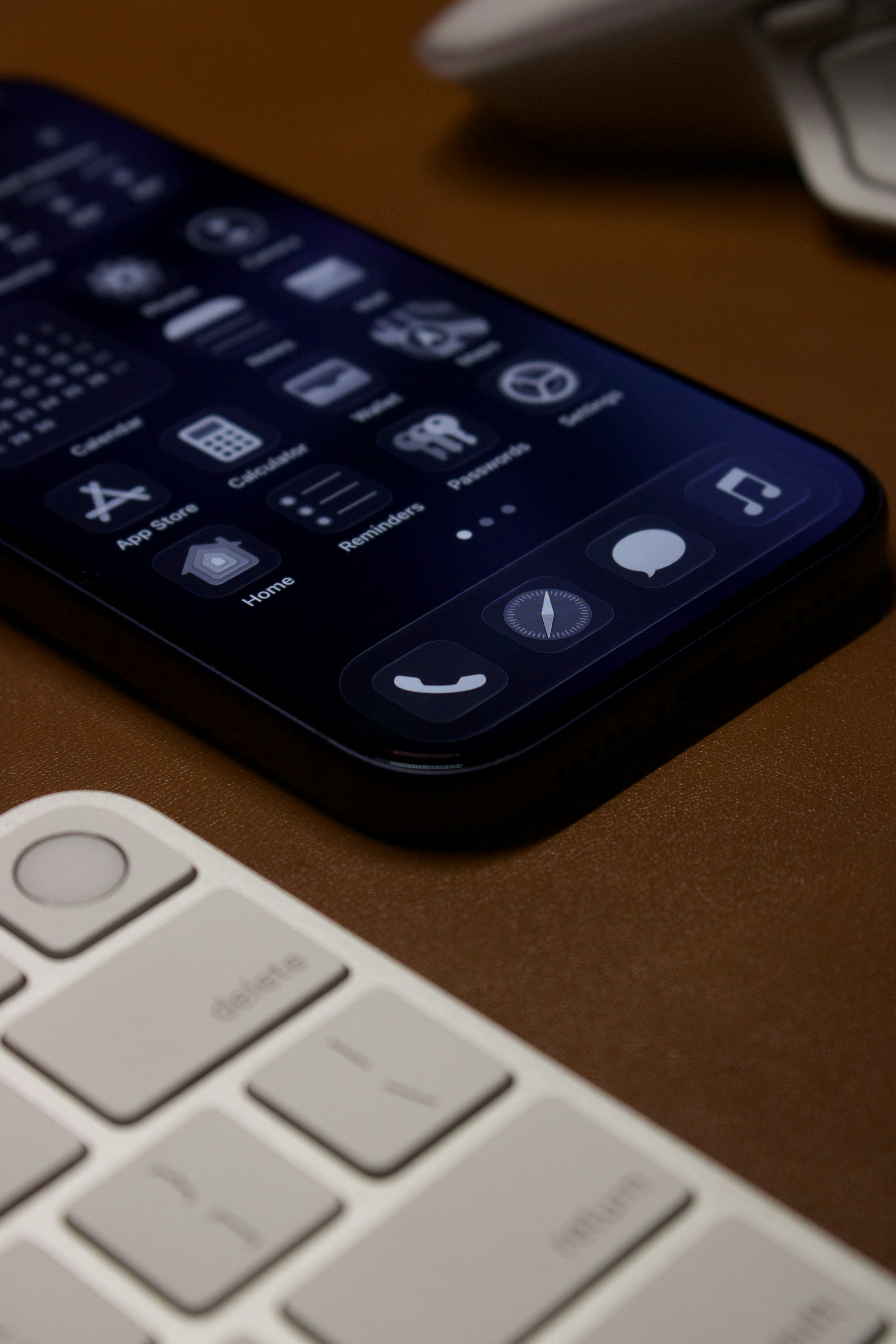 Glide of Glass: A Quiet Desk with a Closest Glance at Tech Edges
