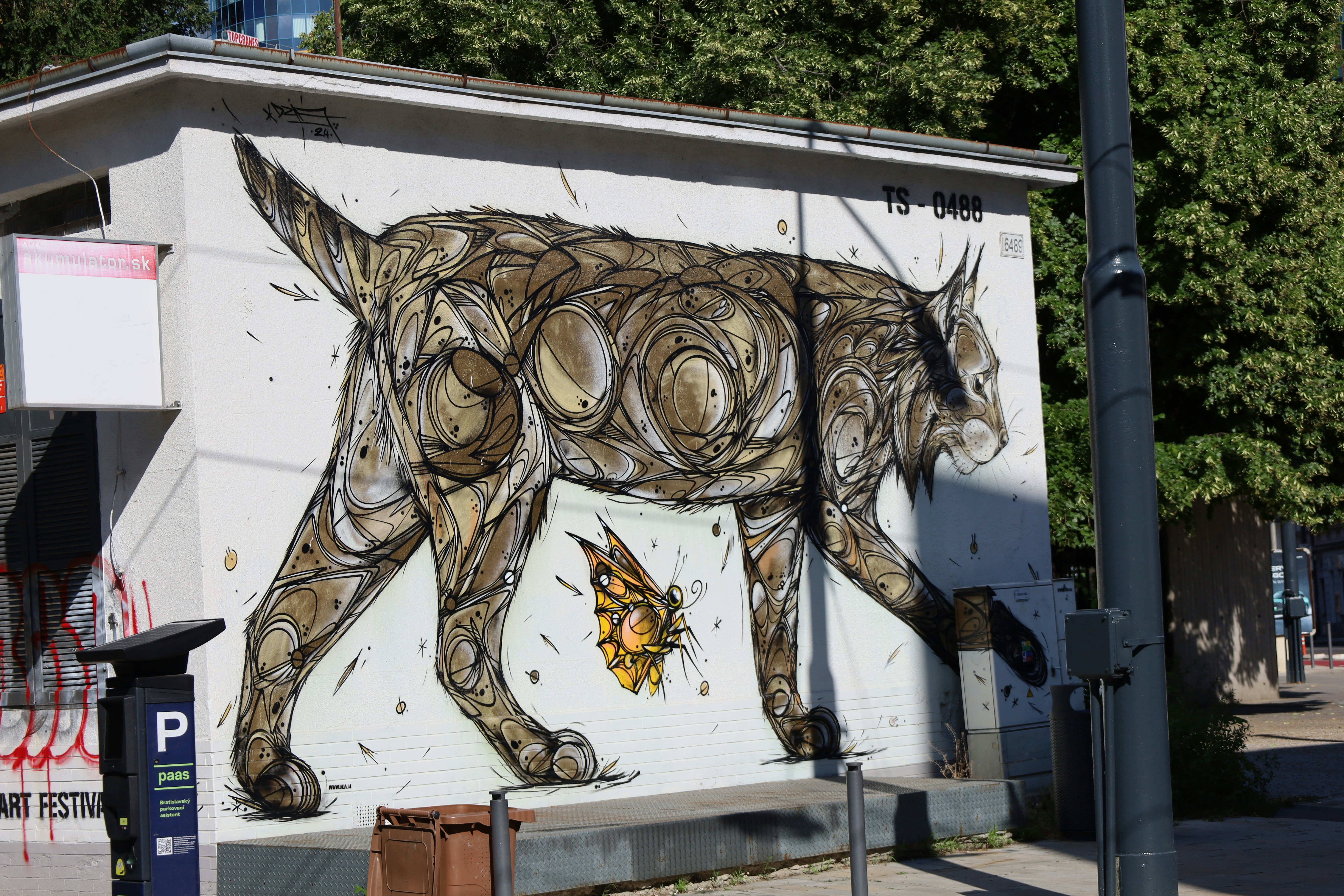 Beast of the Street: A Geometric Wolf Looms Over the Pavement