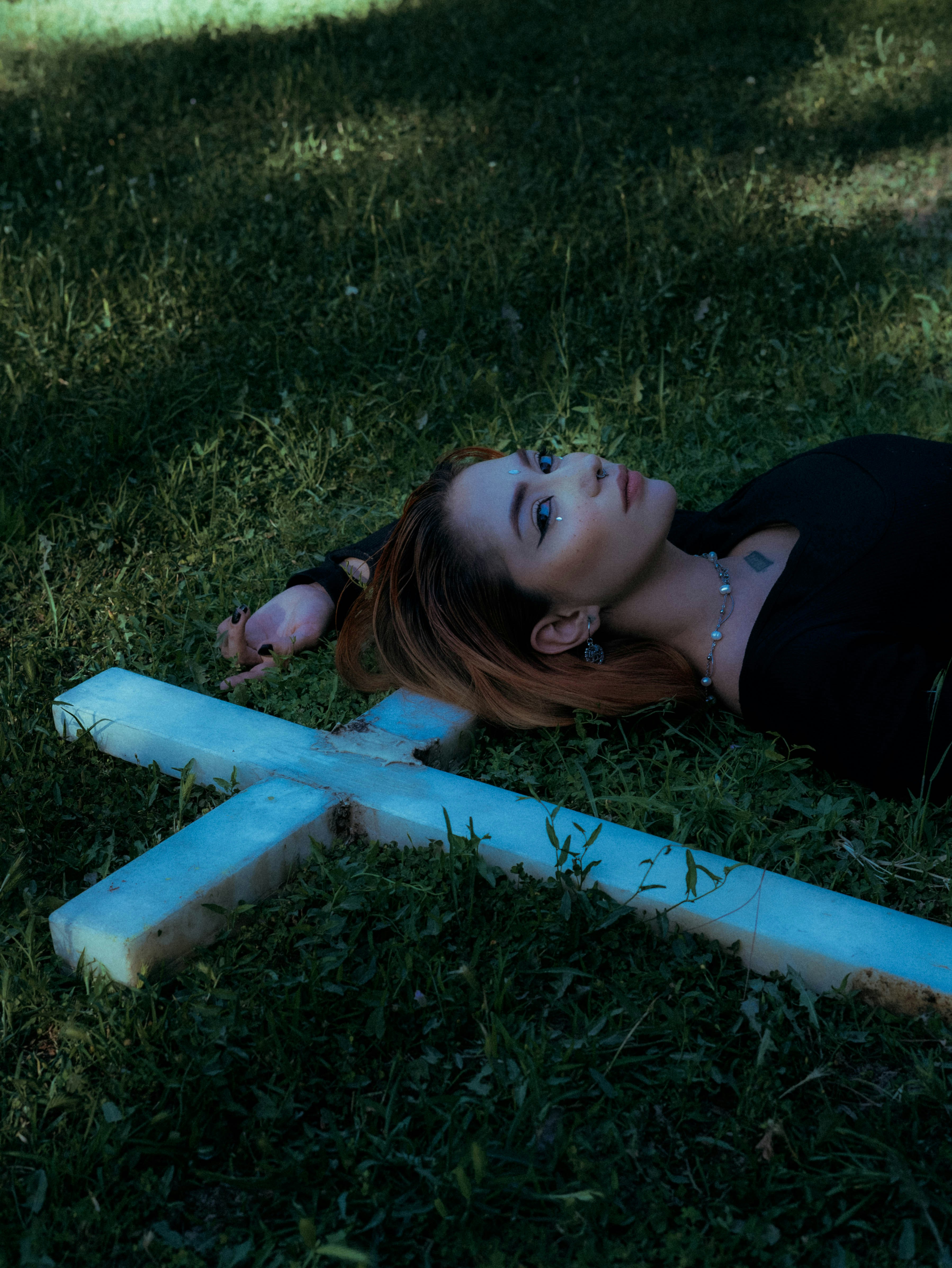 Quiet Reverie Under the Shade: A Portrait in Grass