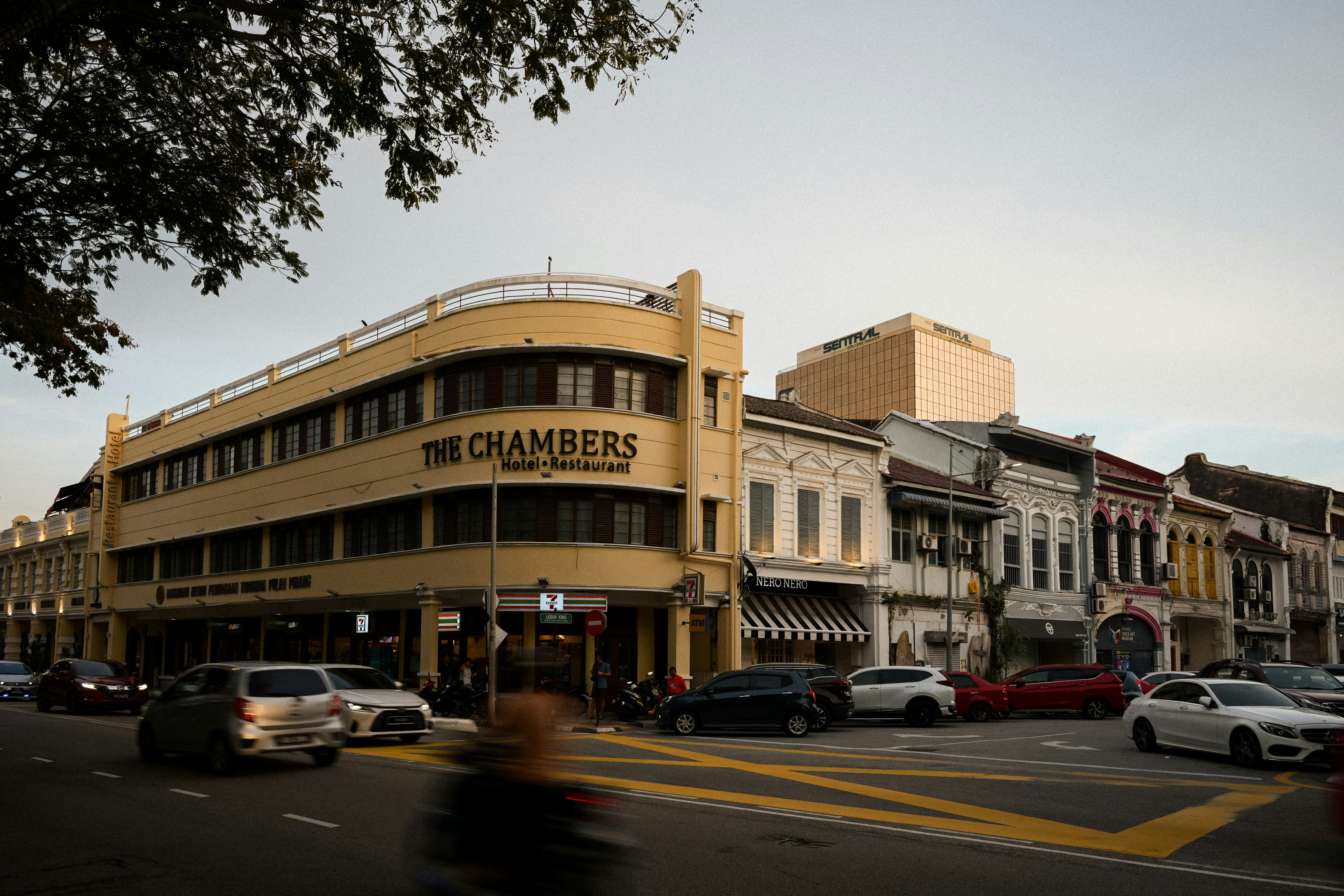 The Chamblers Corner: Street at Golden Hour