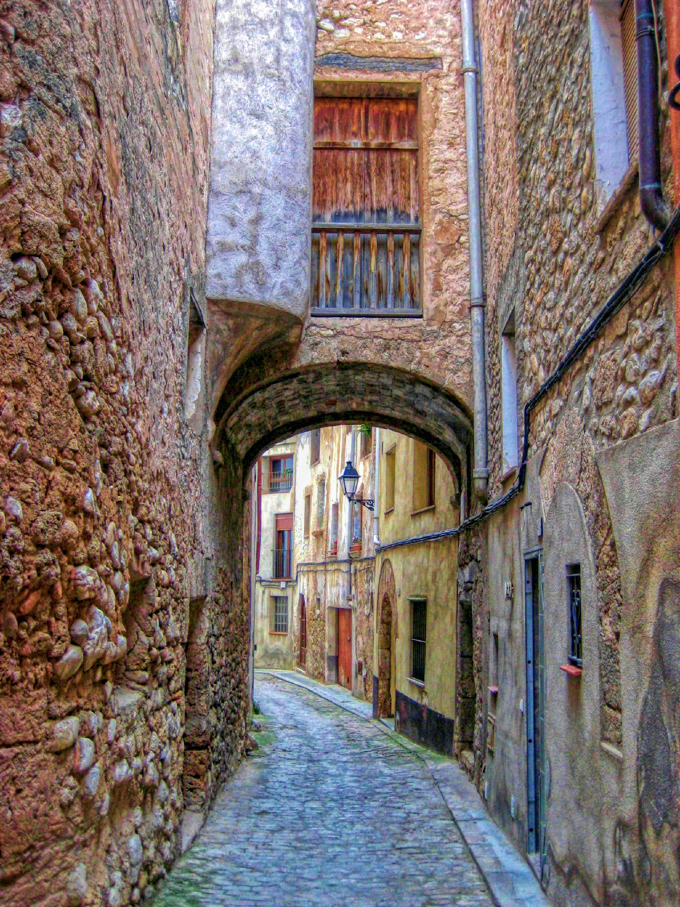 Alley Archway: Cobblestones Leading Through Time