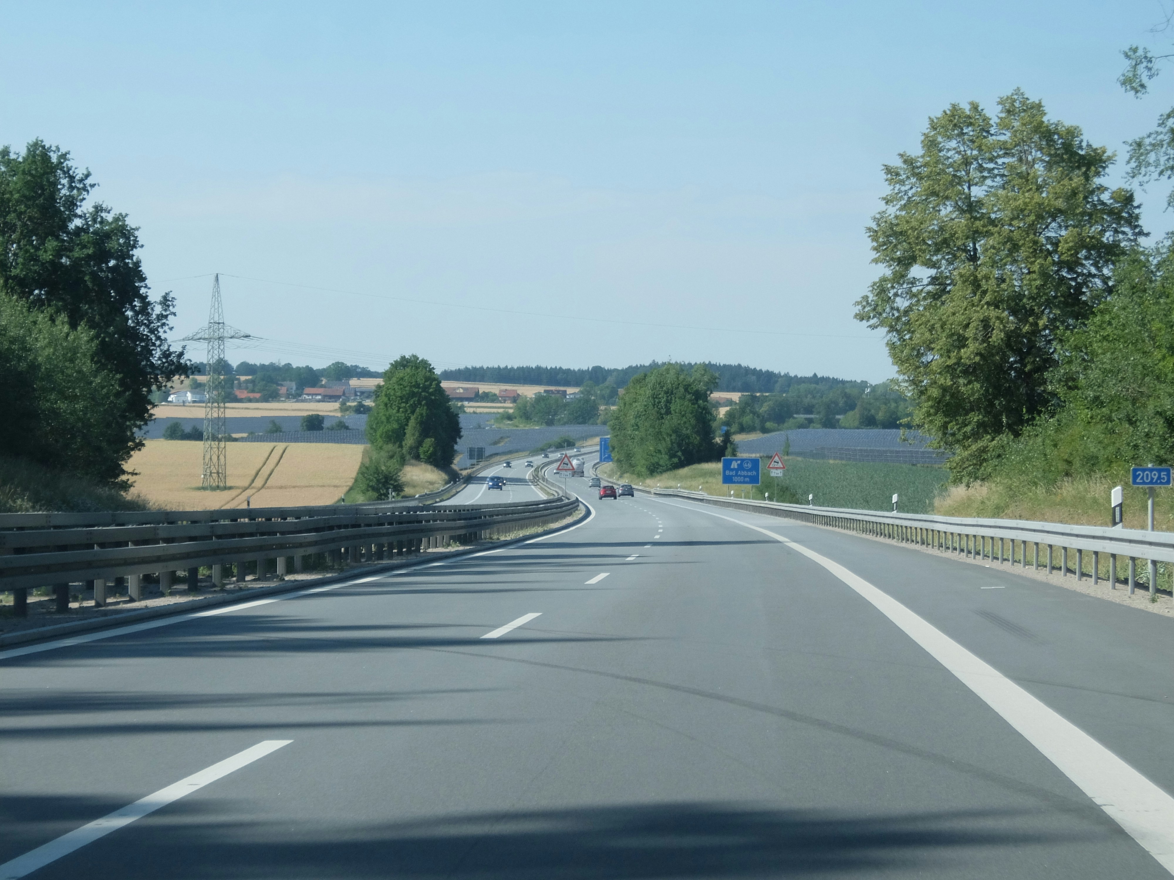 Highway Horizon: A Quiet Morning Drive