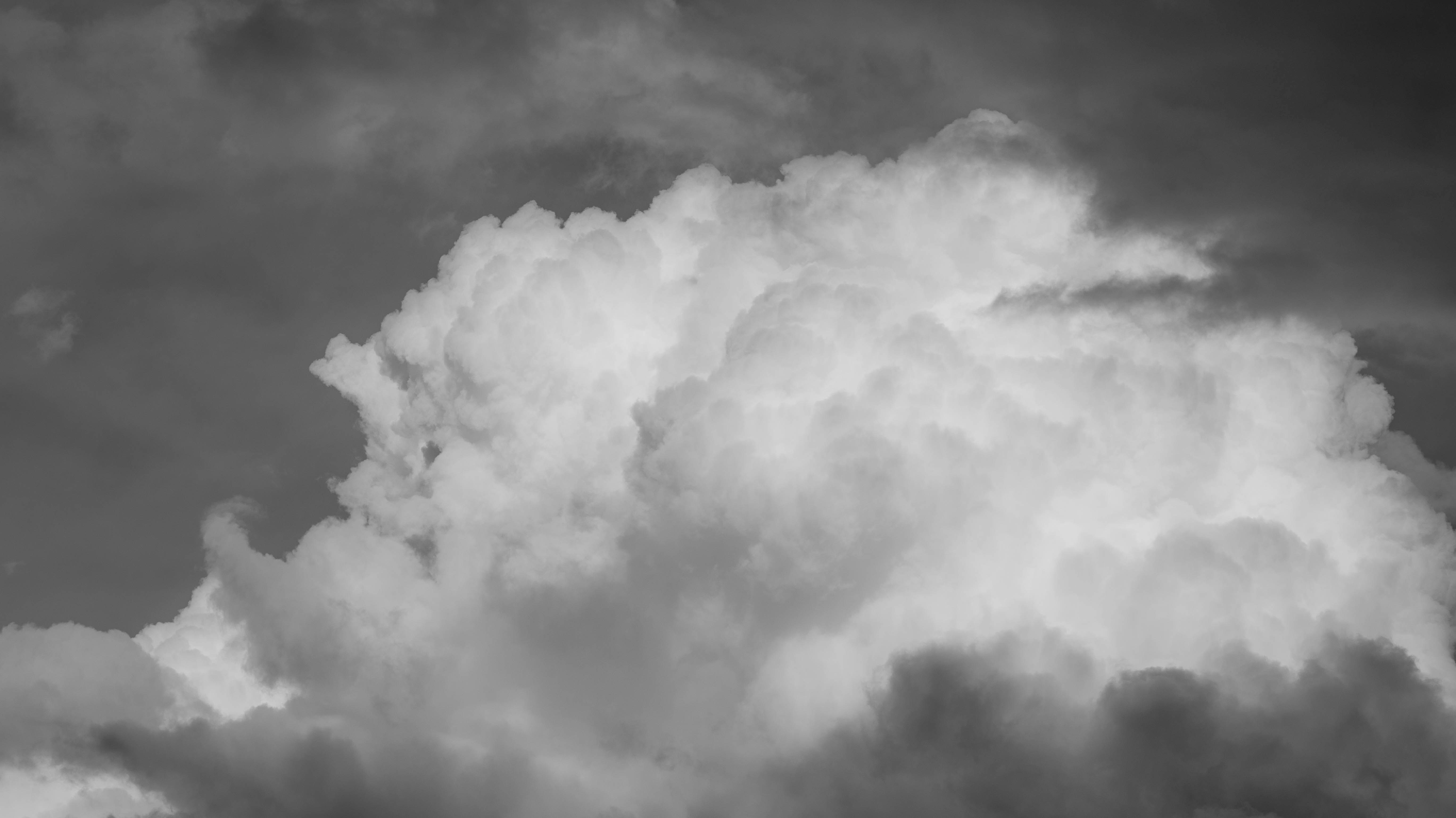 Monumental Quiet: A Crown of Cloud