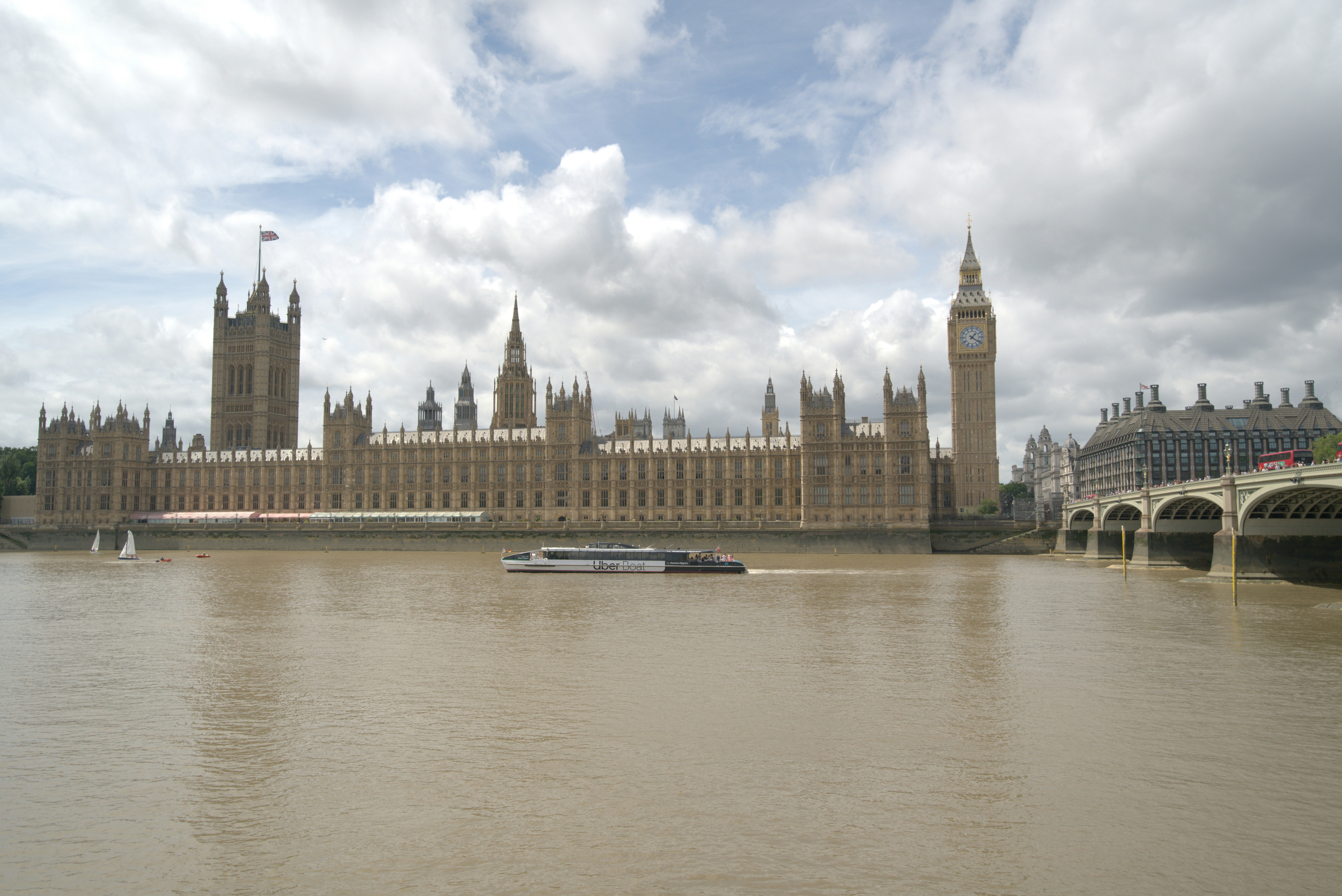 Riverline Sentinel: The Parliament by the Thames