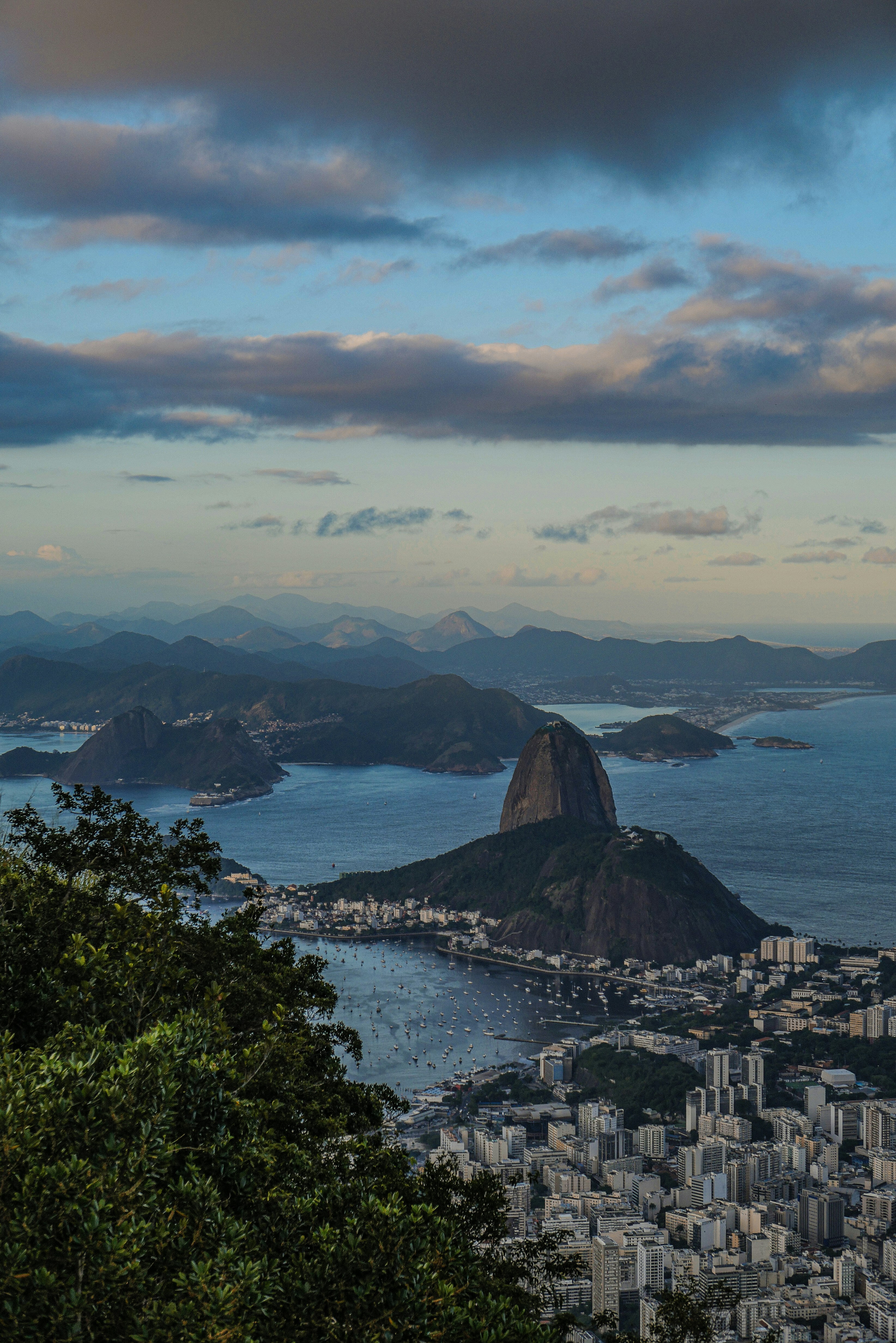 Sugarloaf’s silhouette: city, sea, and peak