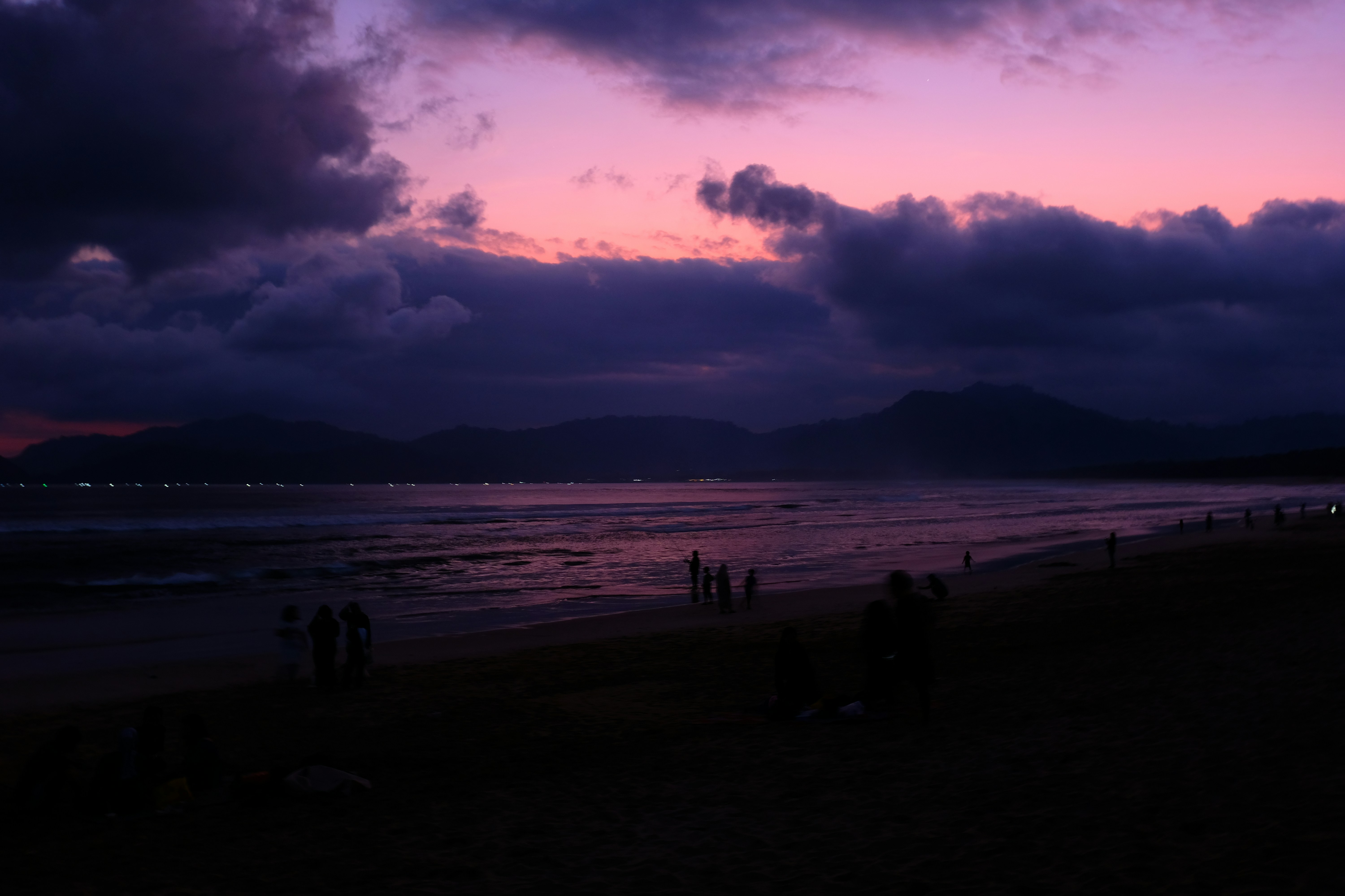 Twilight Shoreline Under a Velvet Sky