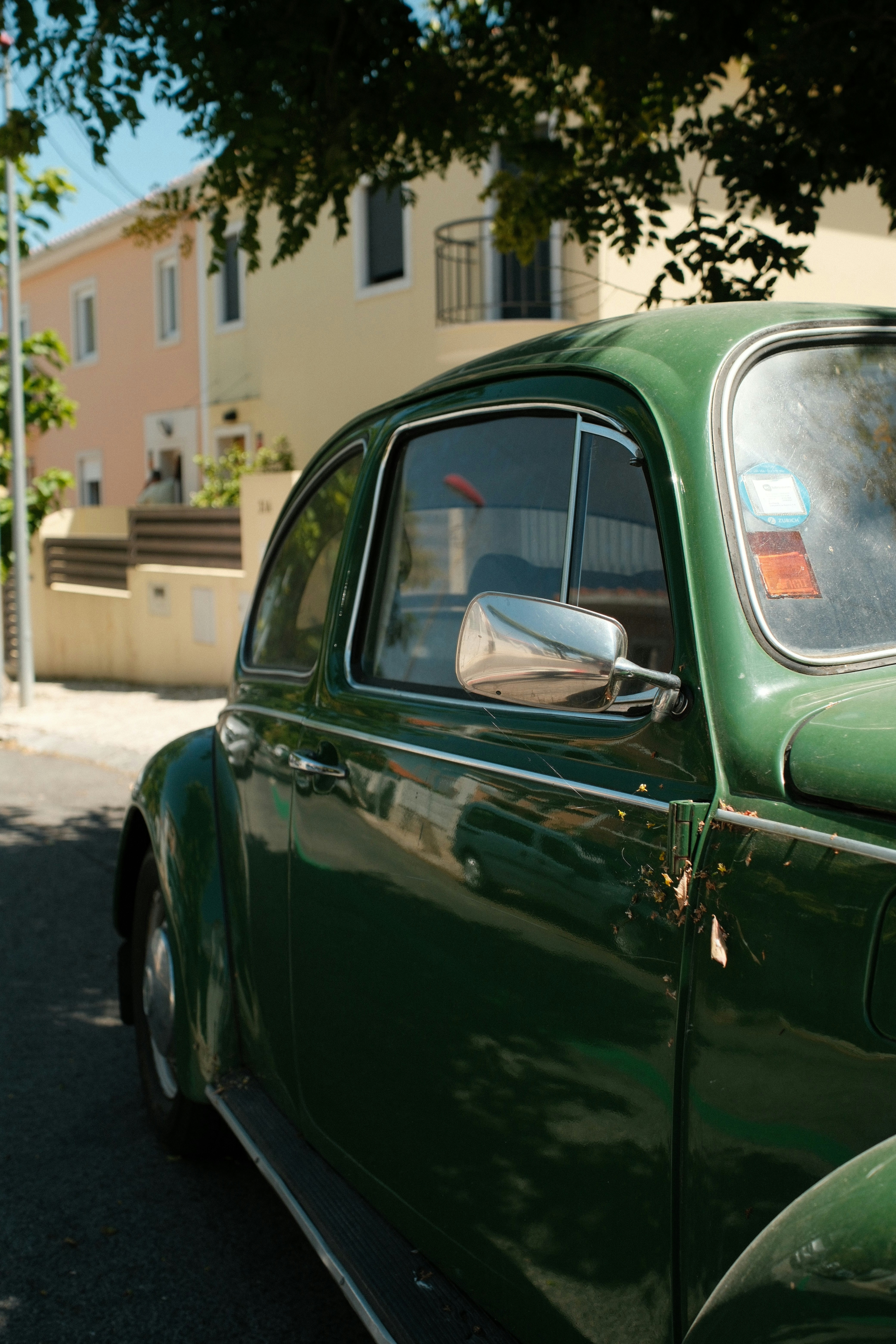 Green Classic: A Glimpse of Time in the Street