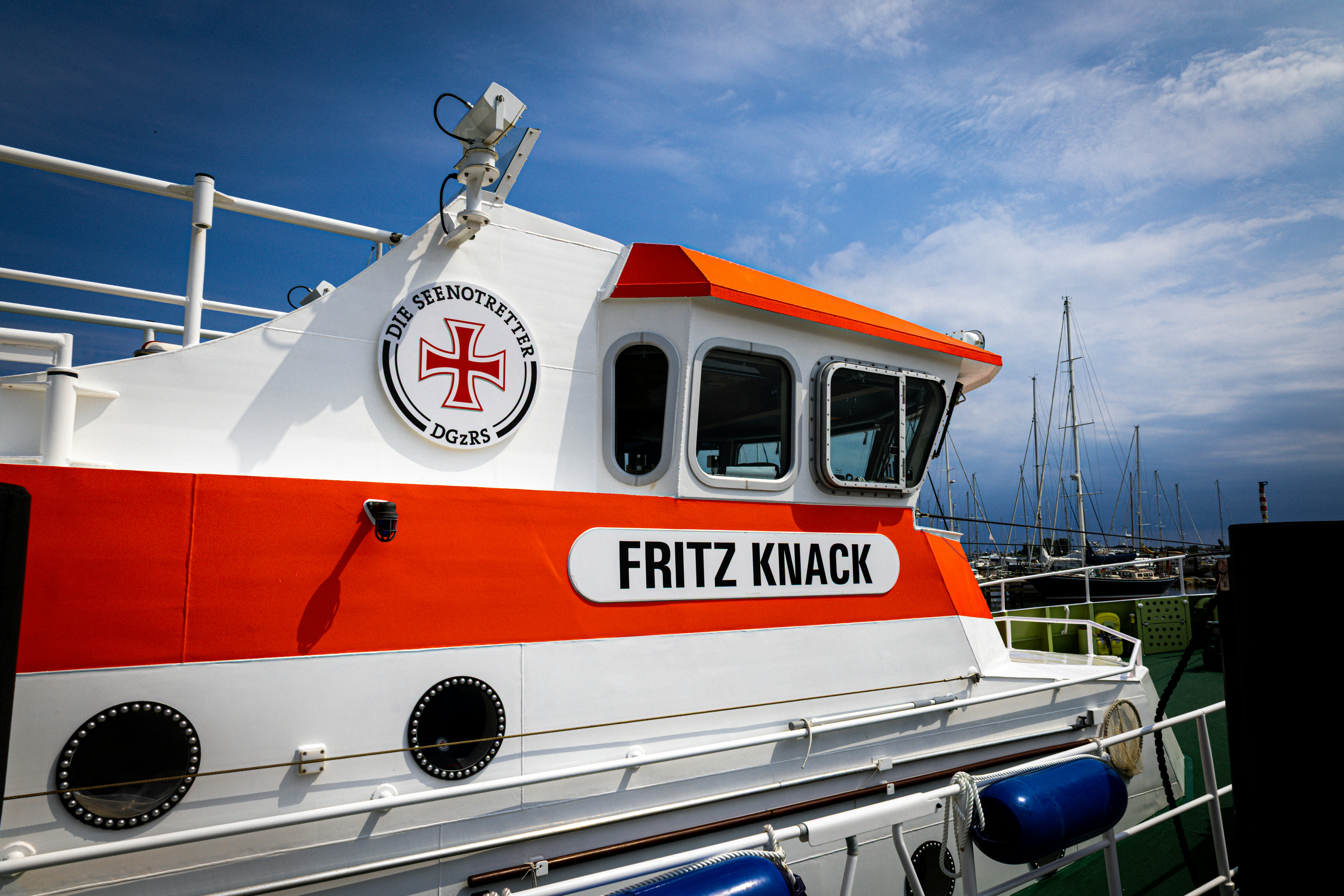 Fritz Knack's Bright Harbor Steward: A Close-Up on a Rescue Boat