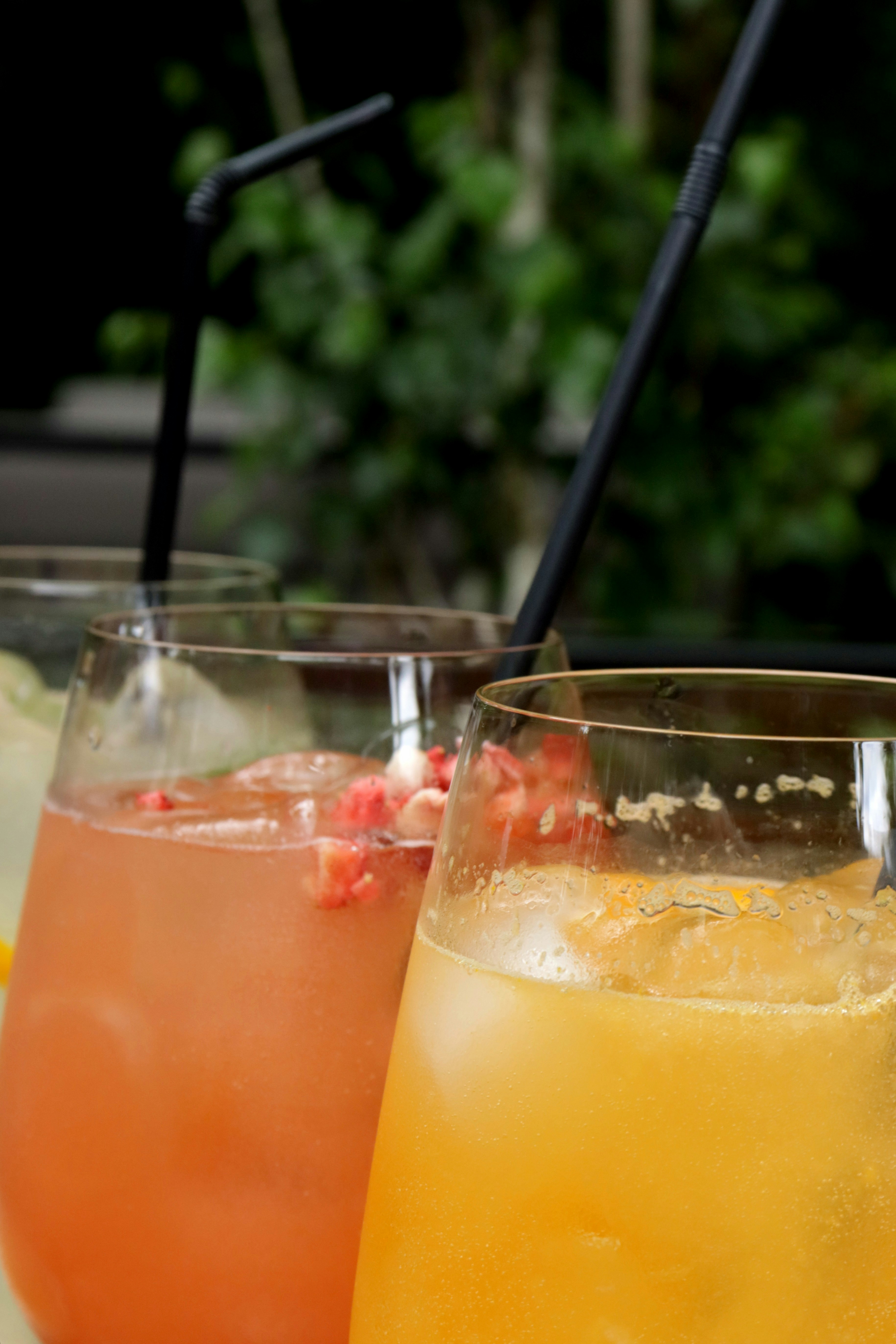 Sunlit Citrus Duo: Two Refreshing Juices in Close-Up