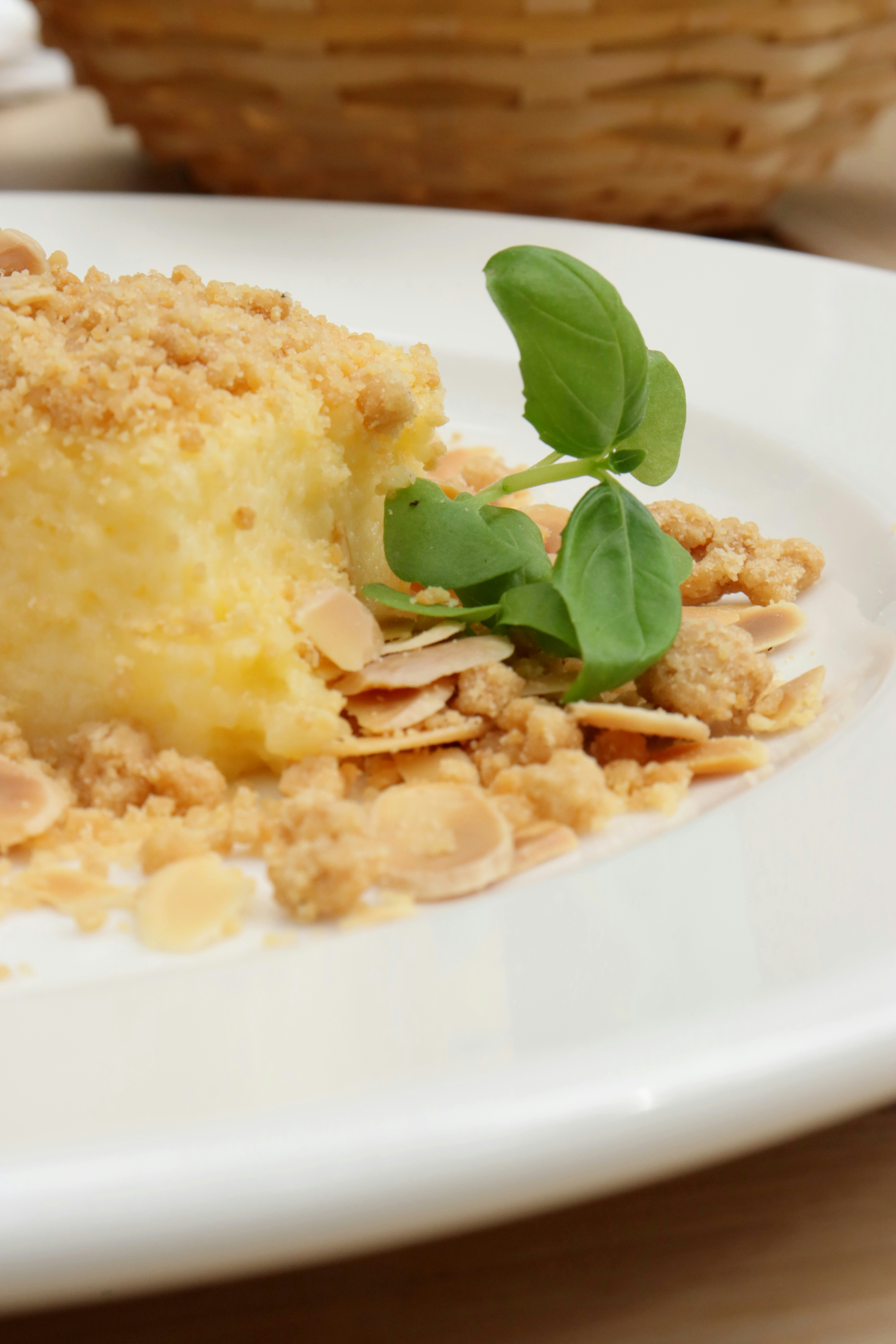 Crumbled Crème Dream: A Slice of Citrus-Peppered Heaven