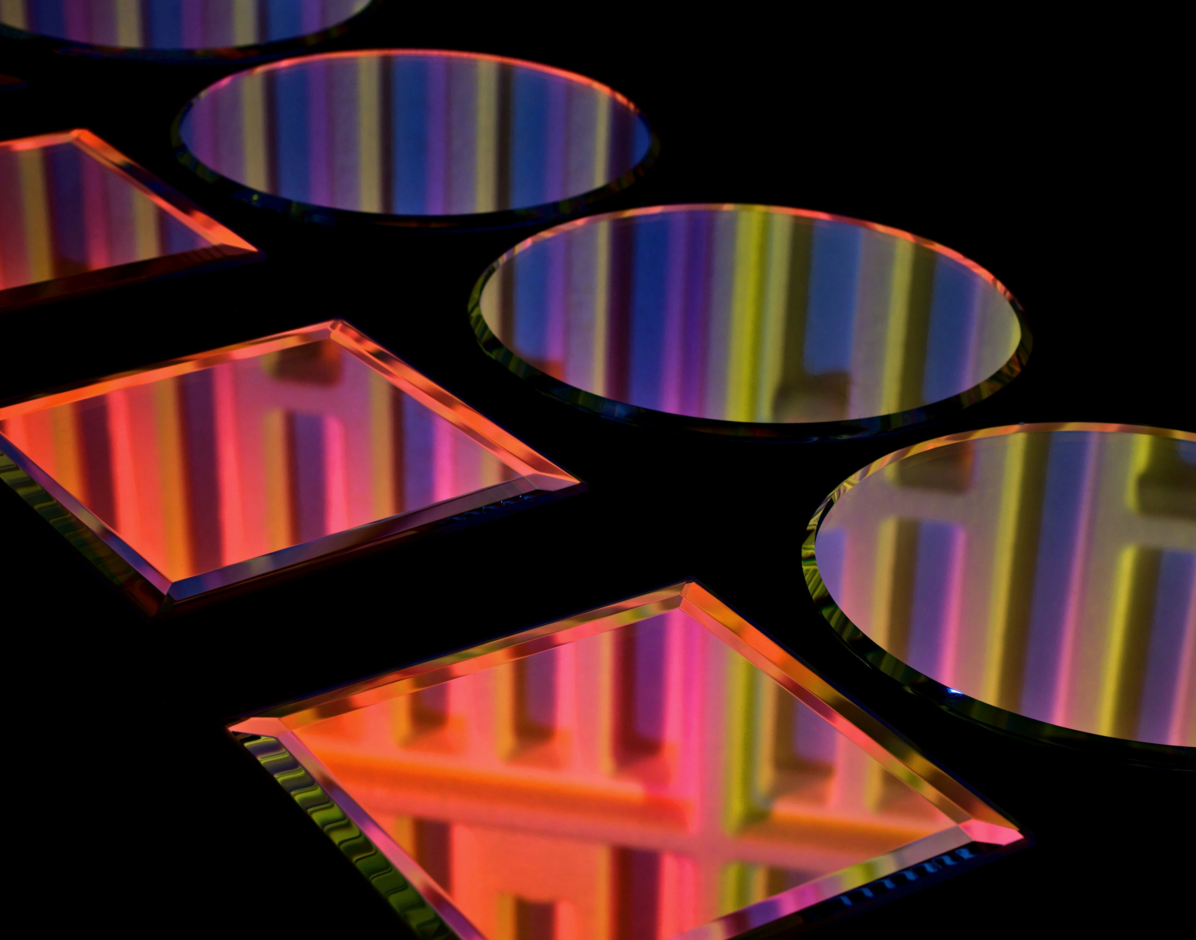 Chromatic Glass: Reflections of Prismed Circuits