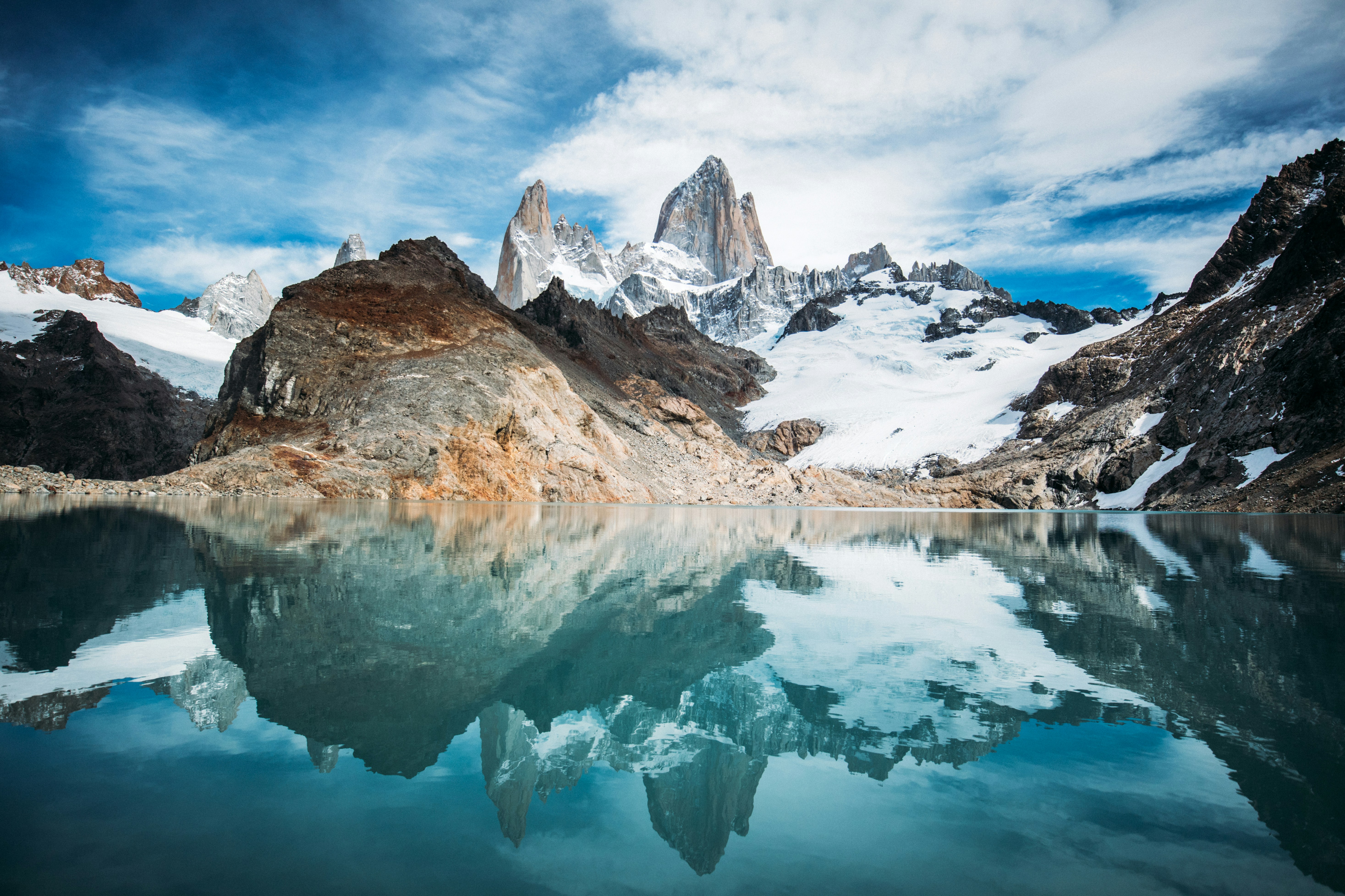 Glacial Peaks in a Mirror Lake