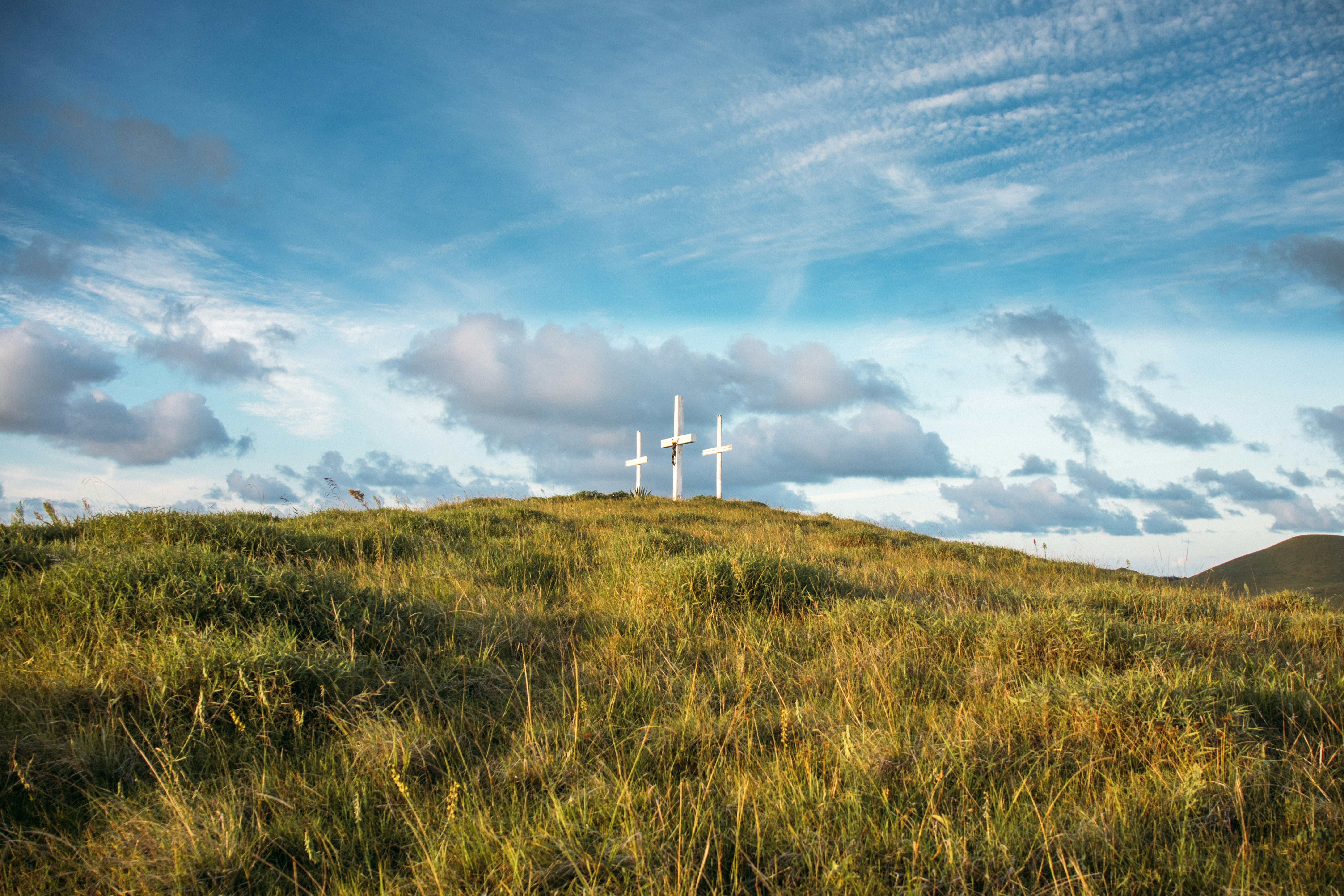 Three Windmasts on the Golden Crest
