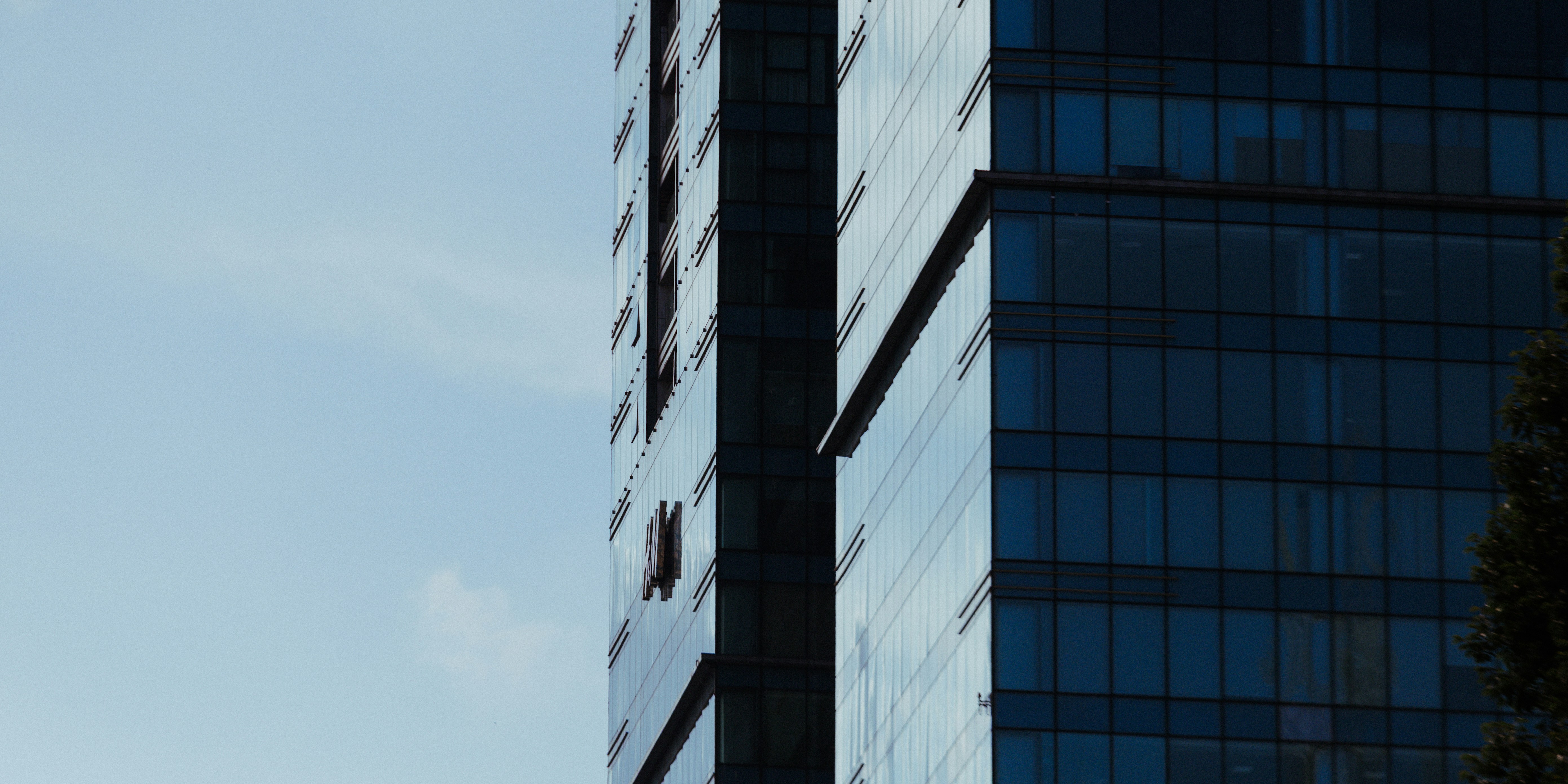 Glass-and-steel Skyline Reaches for the Blue