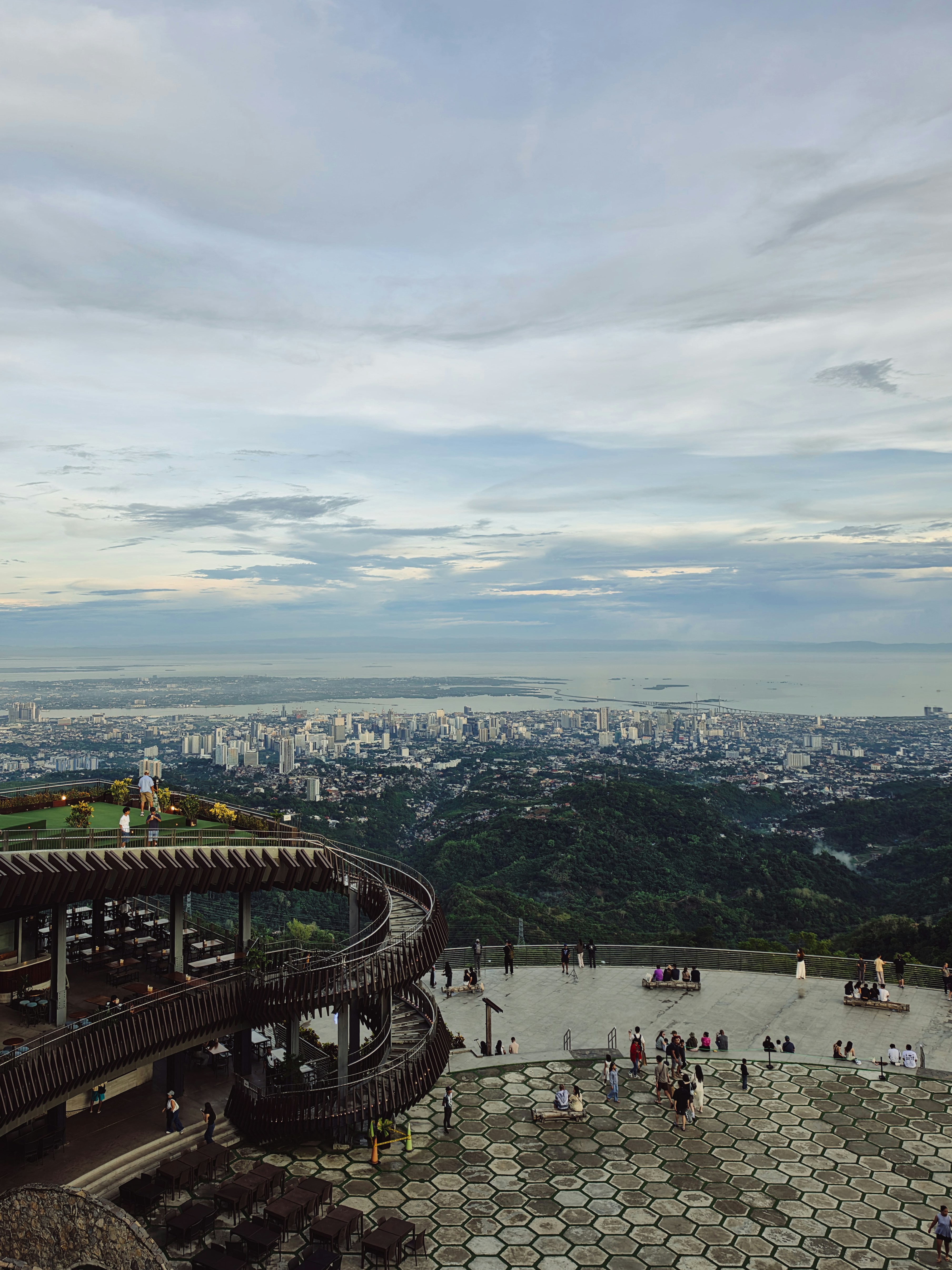 Skyline Overlook: City Sprawl from a Curved Terrace