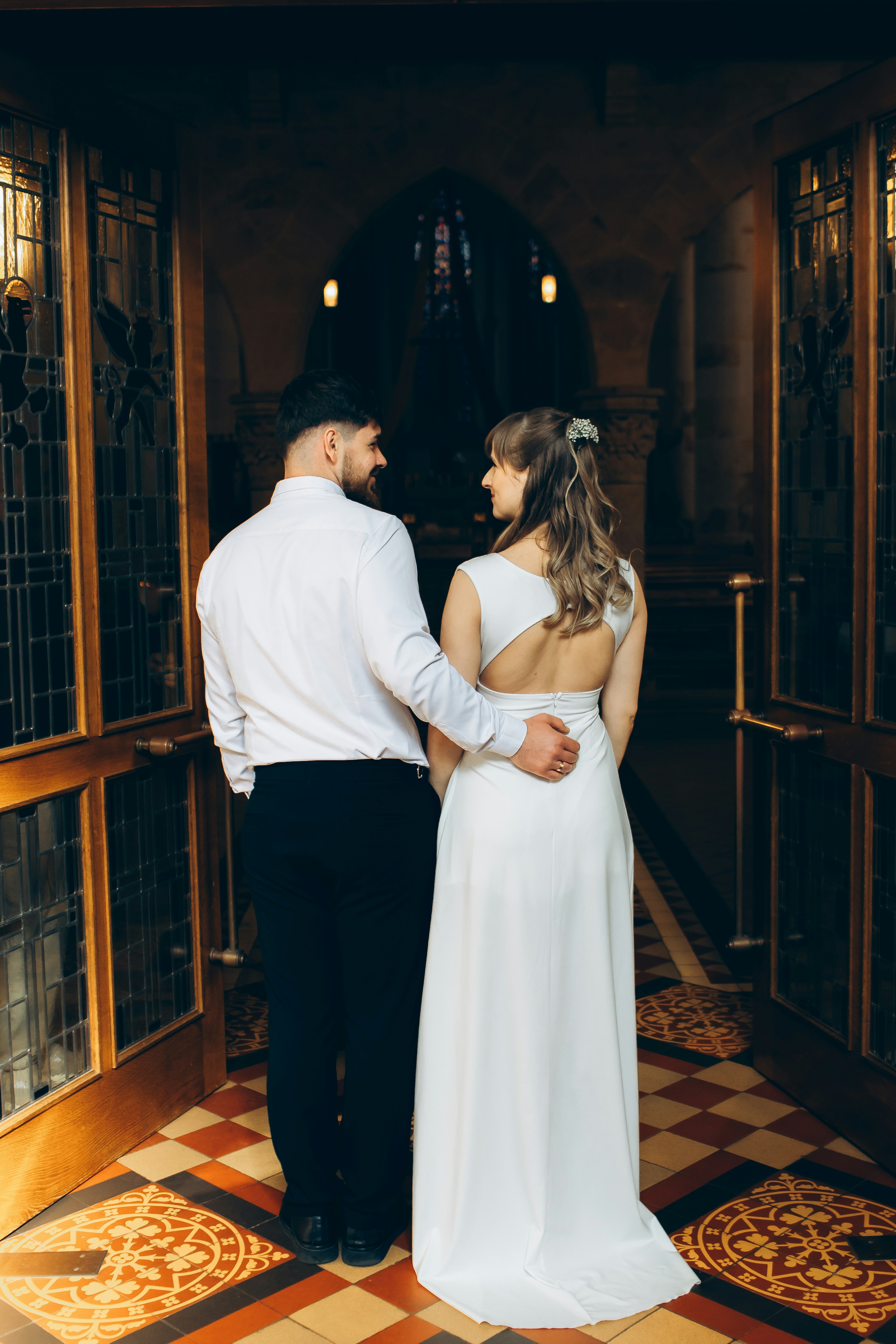 Two Hearts in Elegant Light: A Quiet Walk Down the Aisle