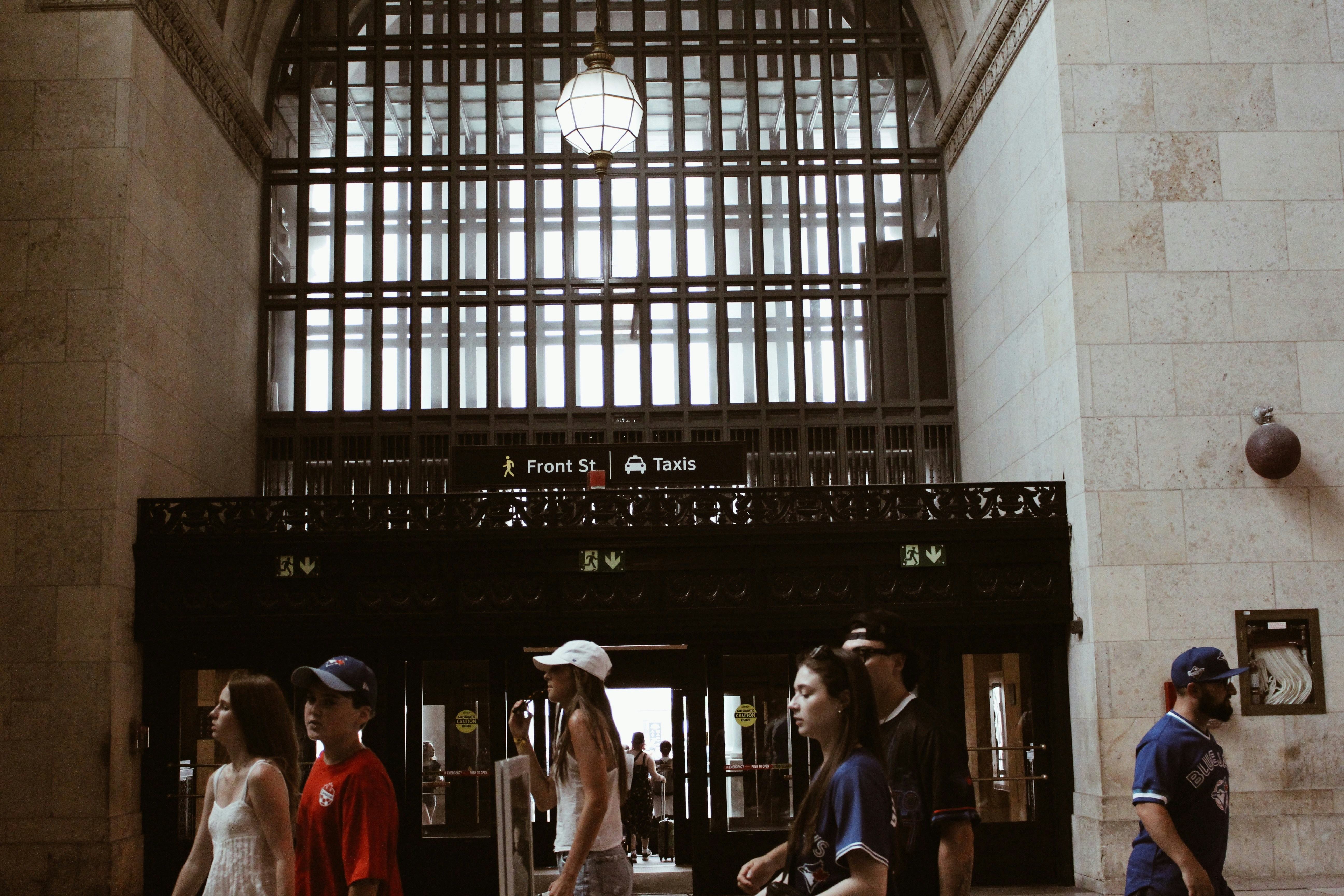 Midtown Threshold: Commuters Enter the Grand Hall