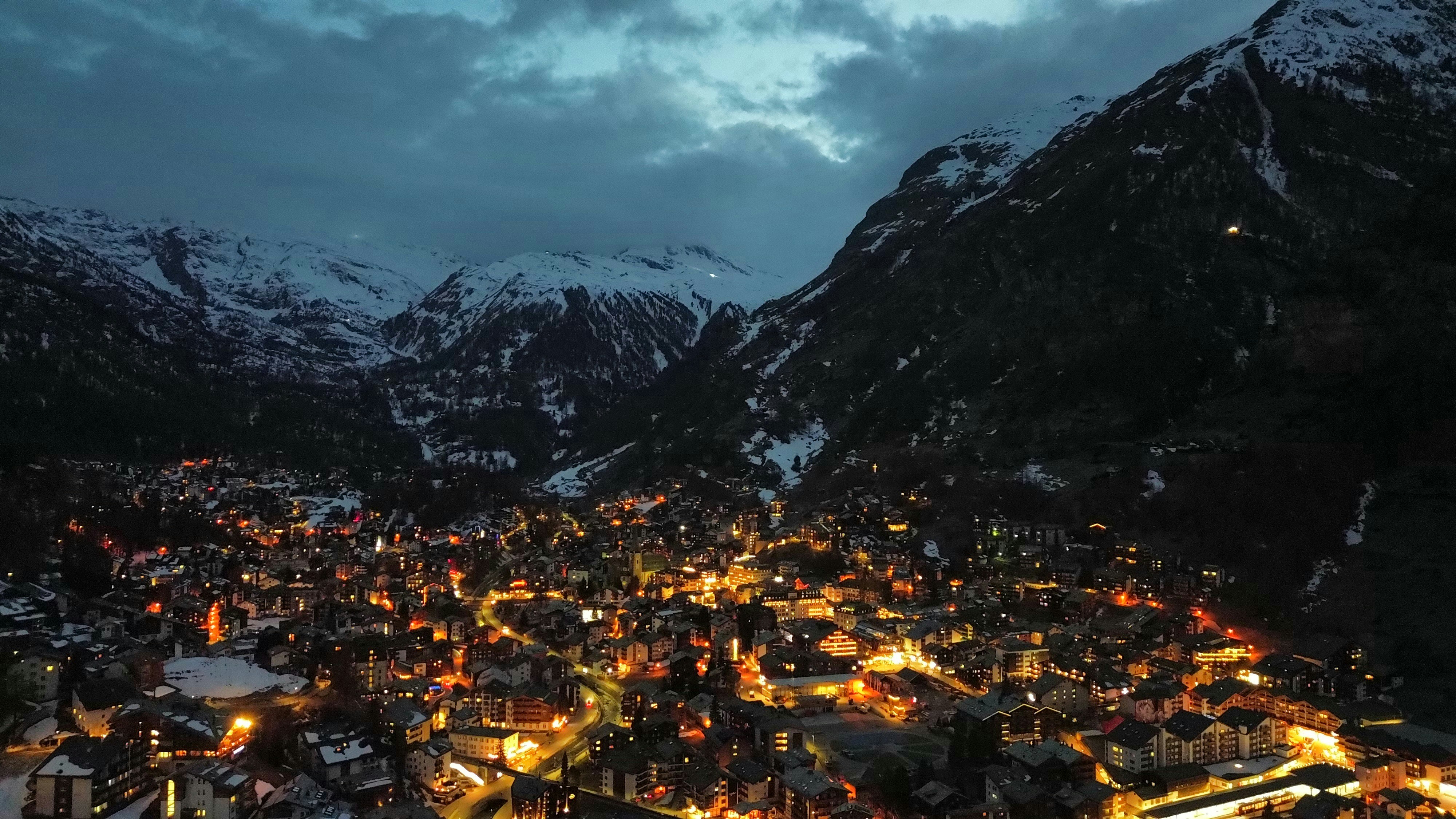 Golden Lanterns Over Snow–Dusted Village Nights