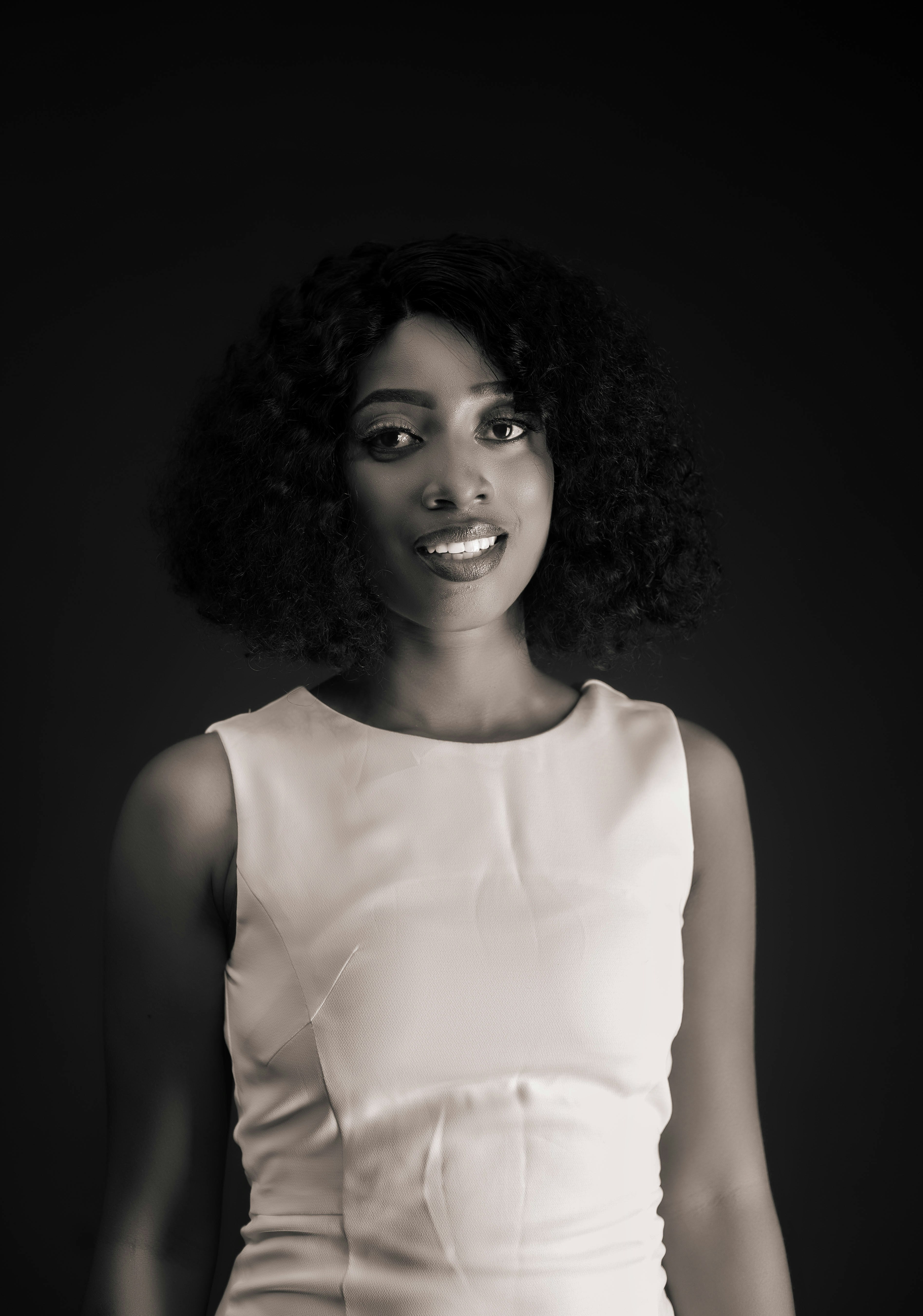 Soft Grace: Portrait of a Woman in Monochrome Light
