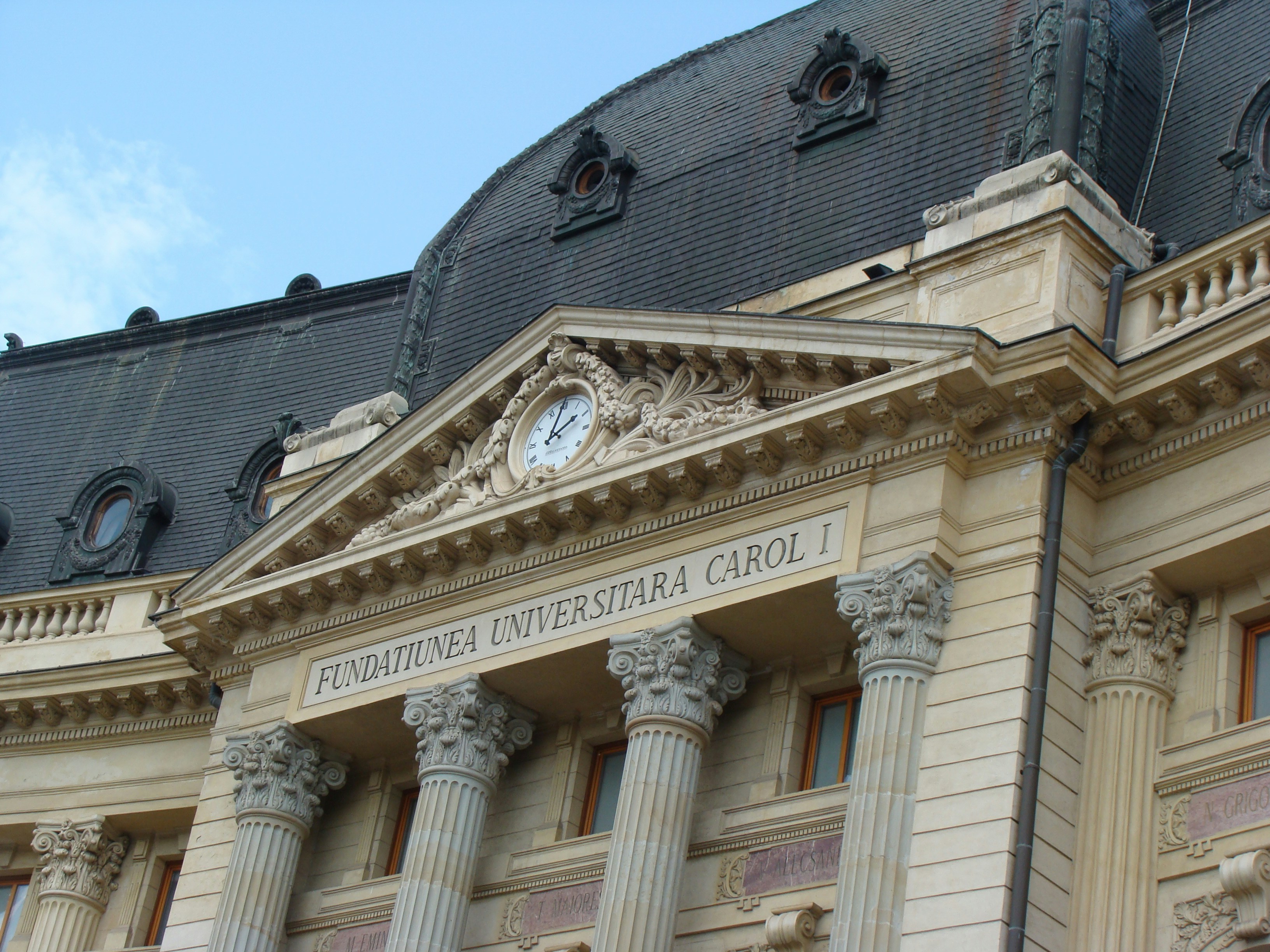 Carol I Central University Library
