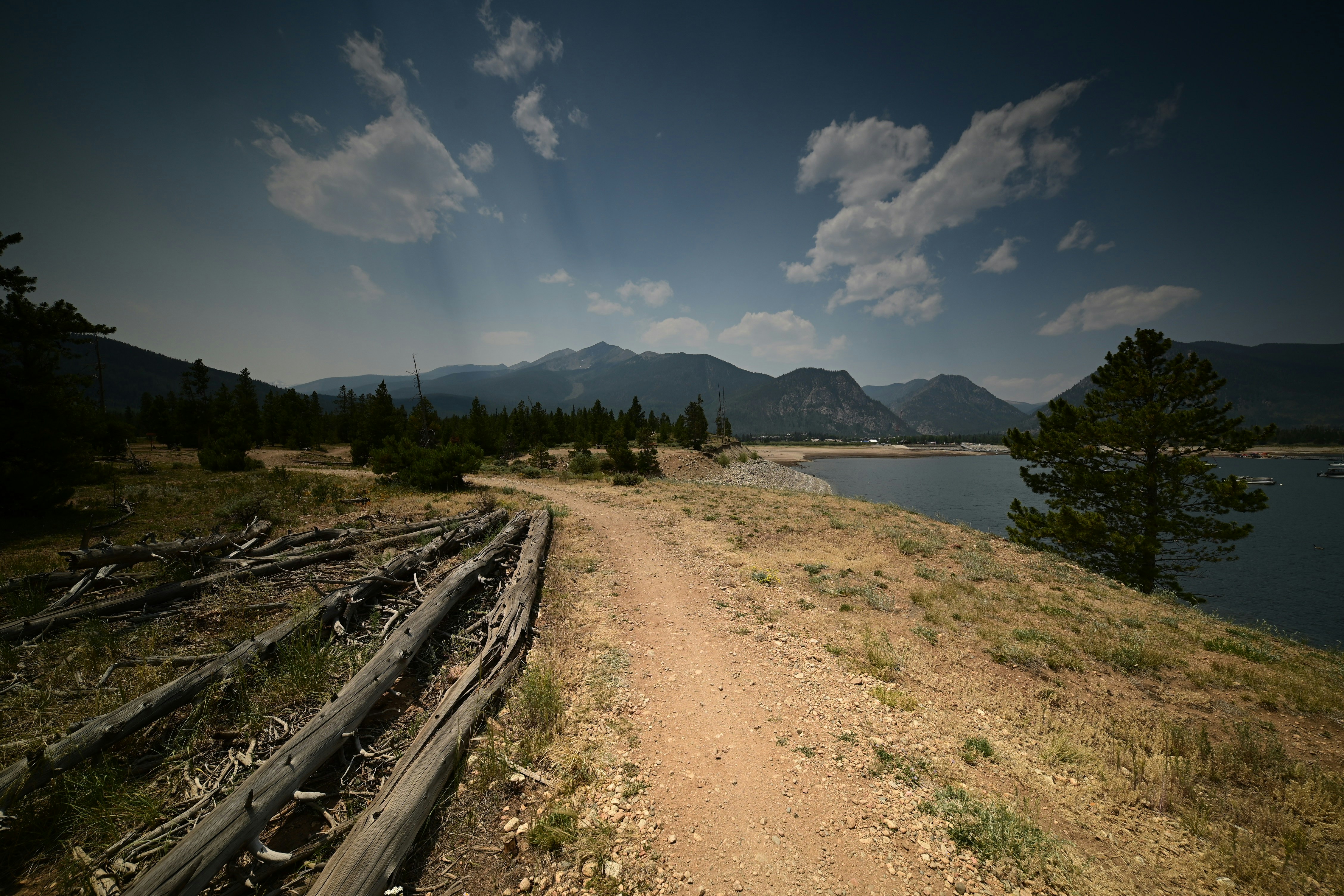 Trail to the Lake: A Quiet Canyon Under Wide Sky