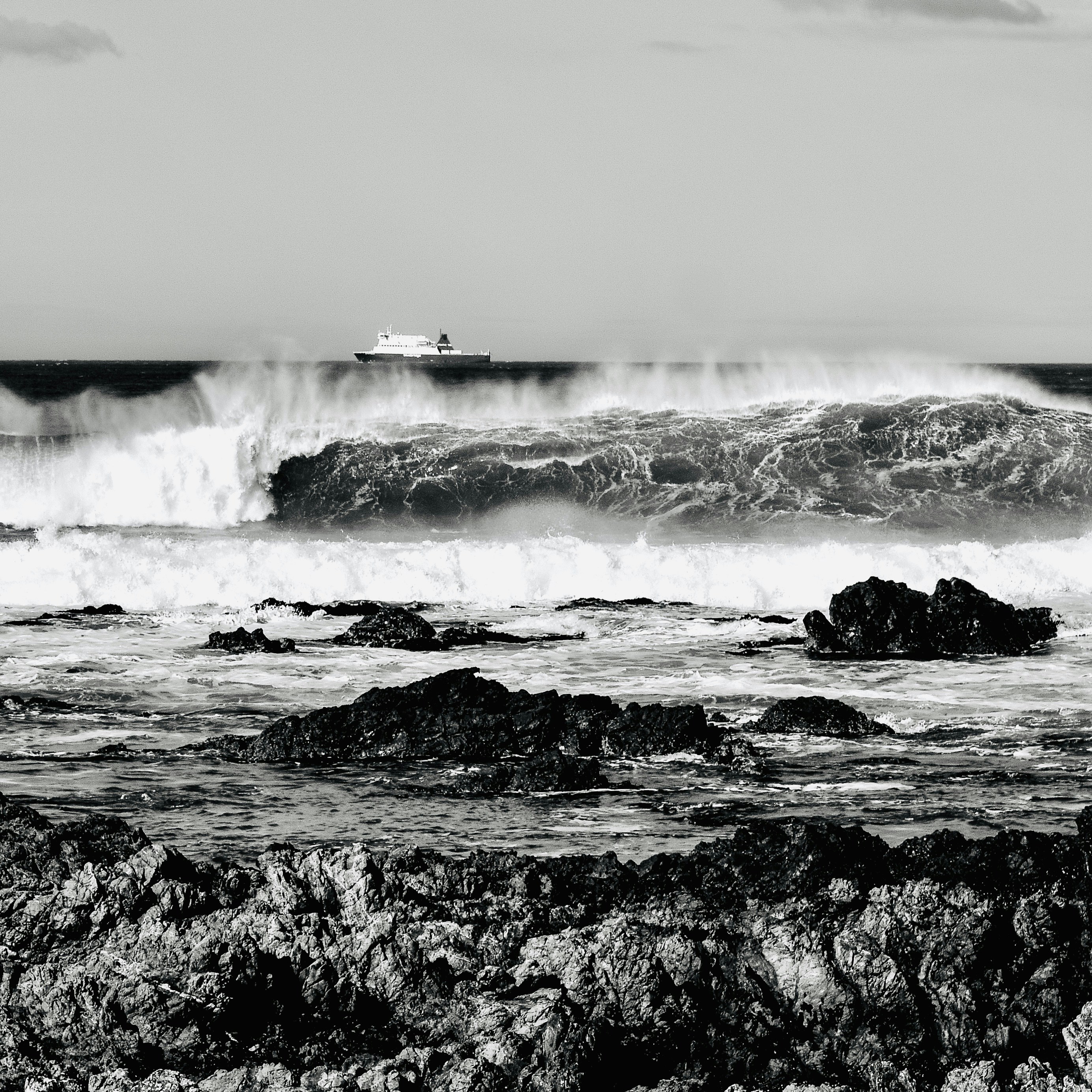 White Vessel on the Crest of a Monochrome Break