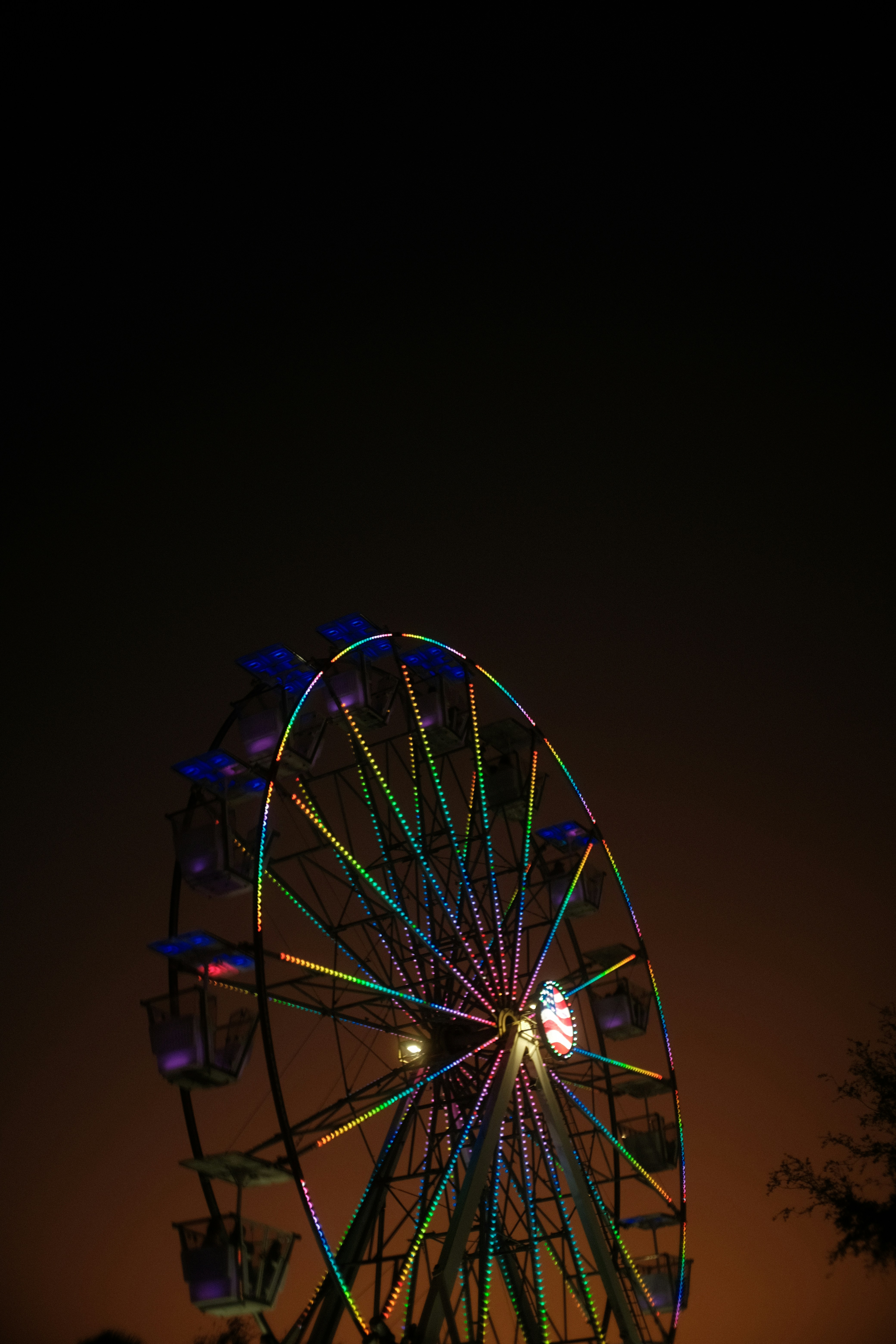 Neon Wheel: A Night Ride of Colors