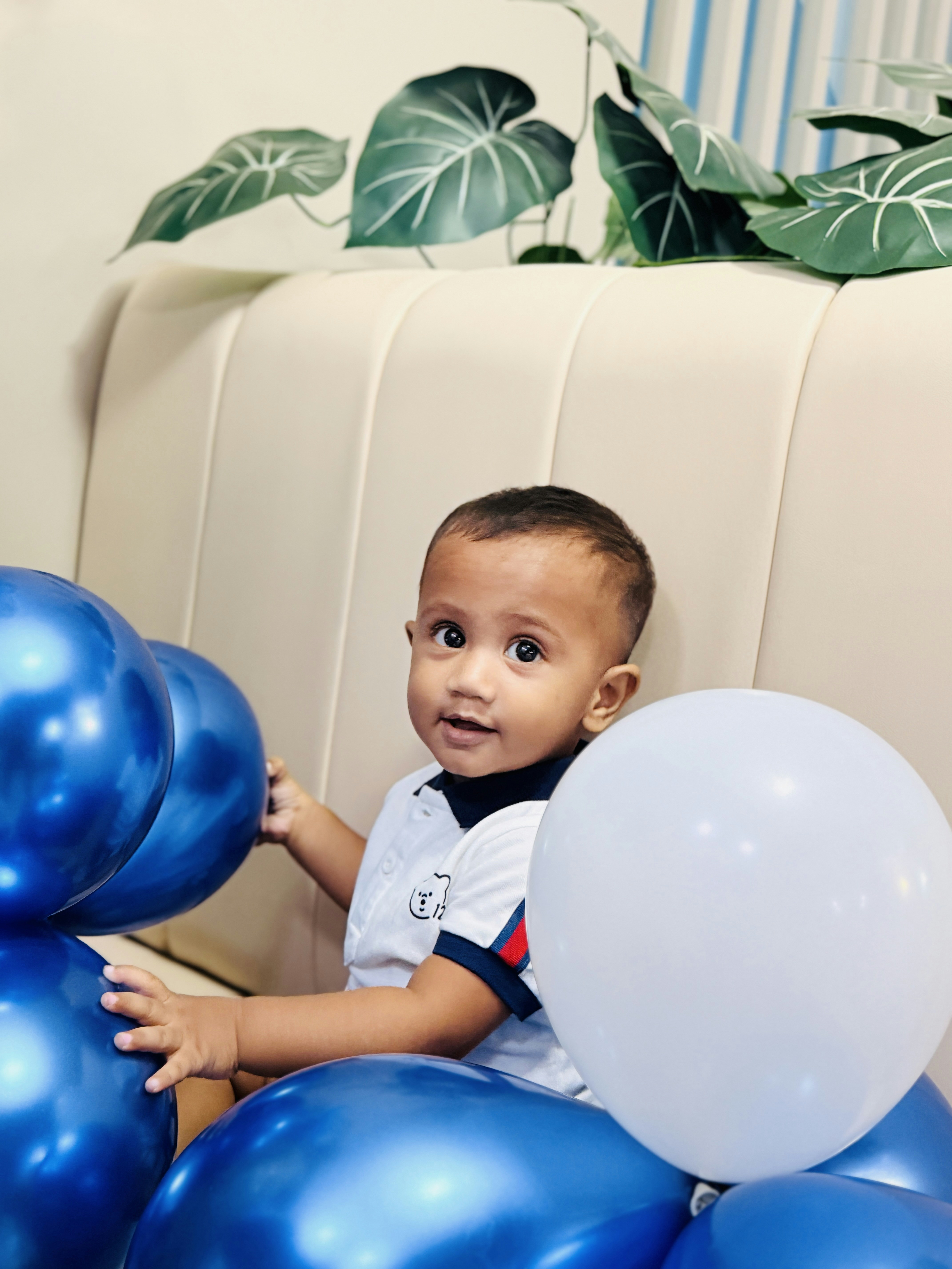 Balloon Glow: A Curious Moment with Balloons and Soft Backdrop
