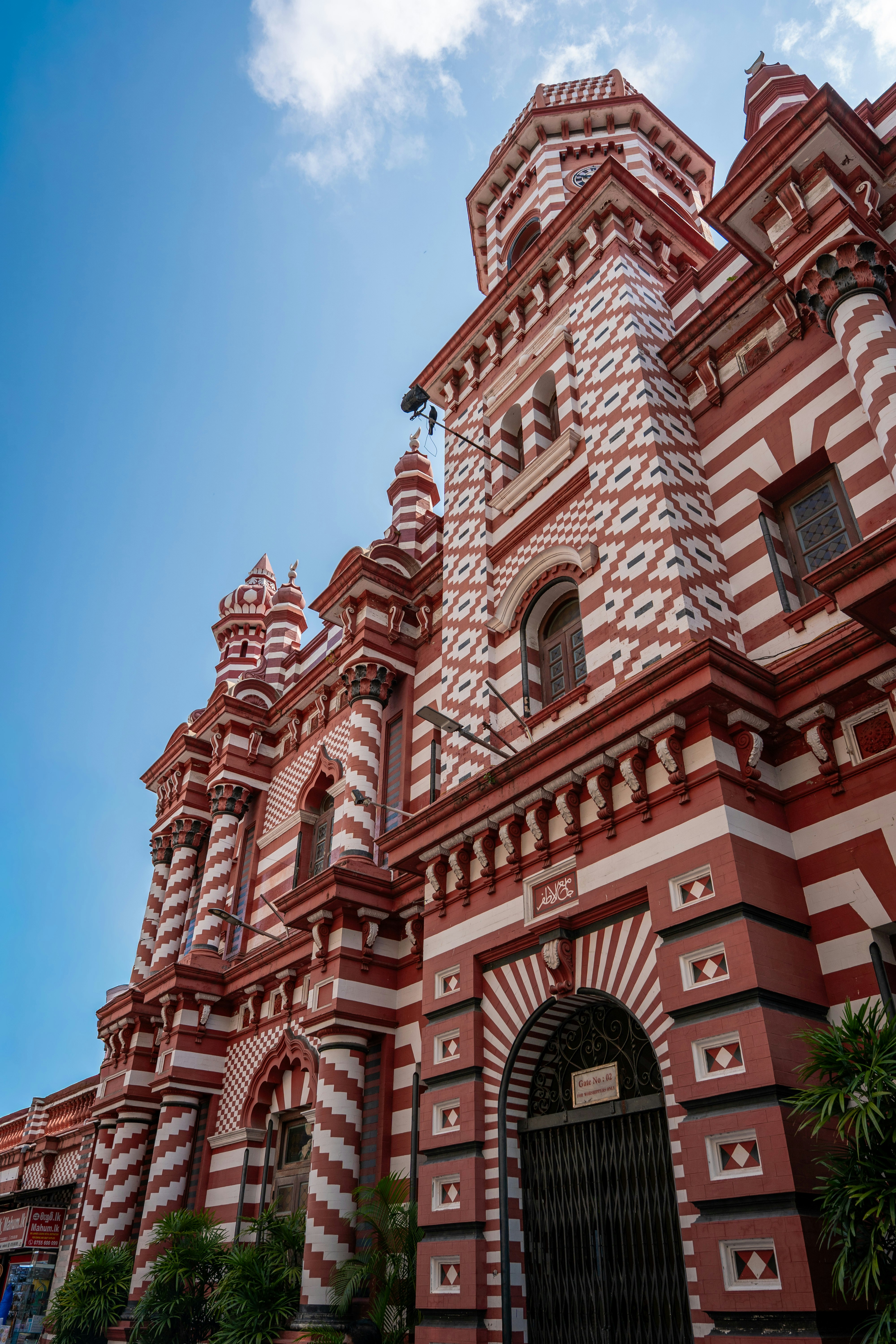 Red Brick Reverie: Gothic Stripes Tower Over the Market