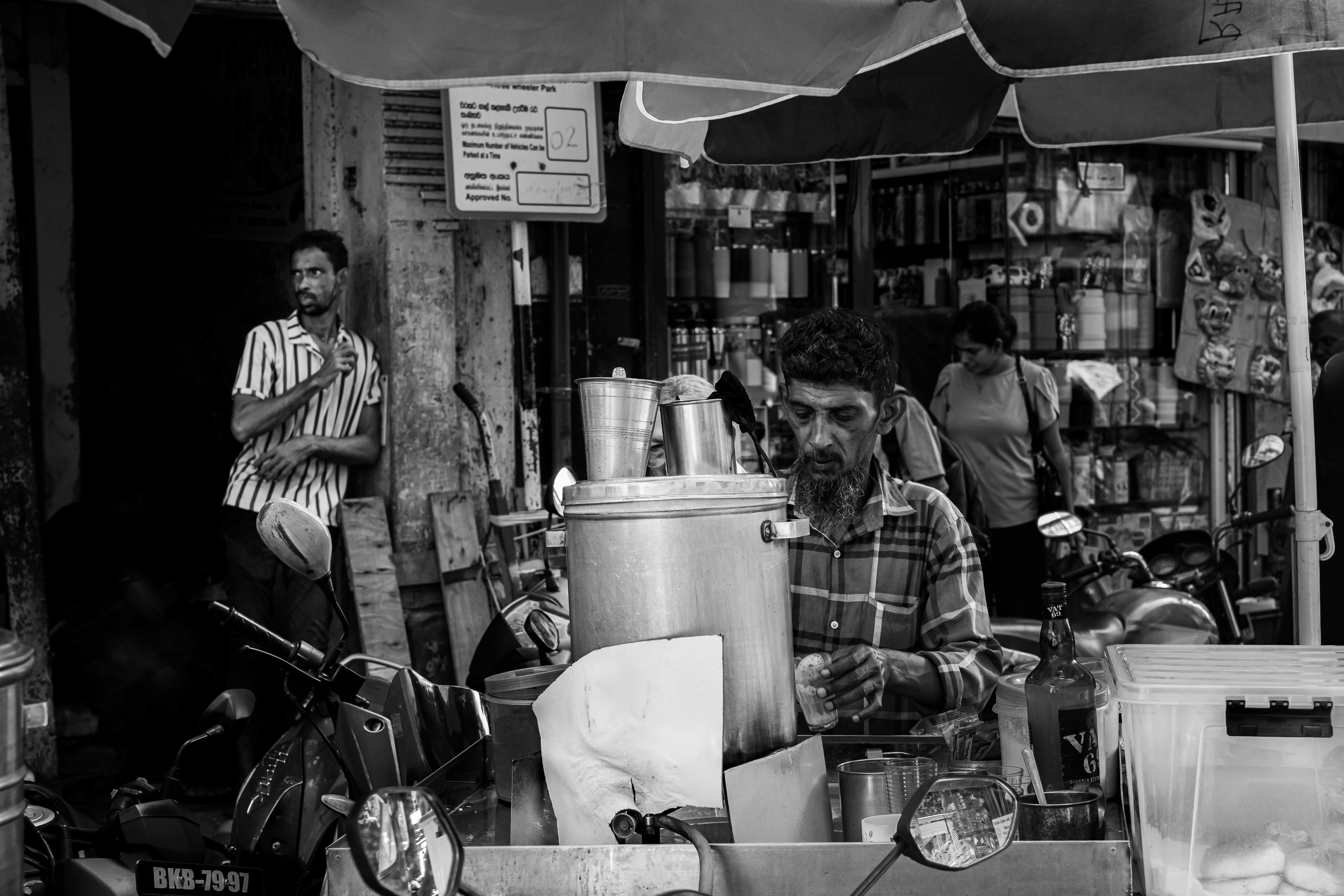 Market Steam: The Vendor with the Coffee Steam