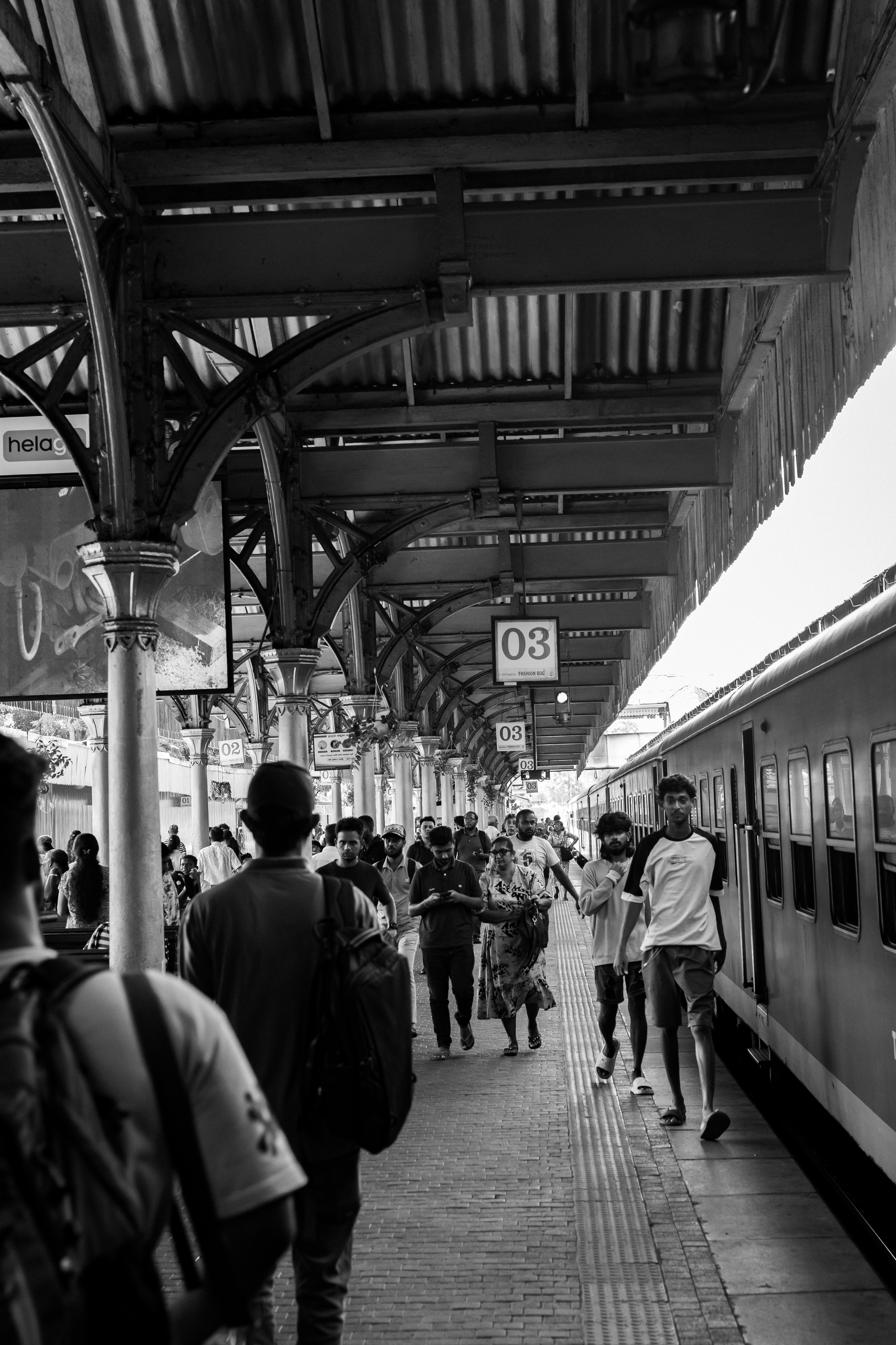 Platform Pulse: Portrait of a Busy Indian Rail Platform in Mono