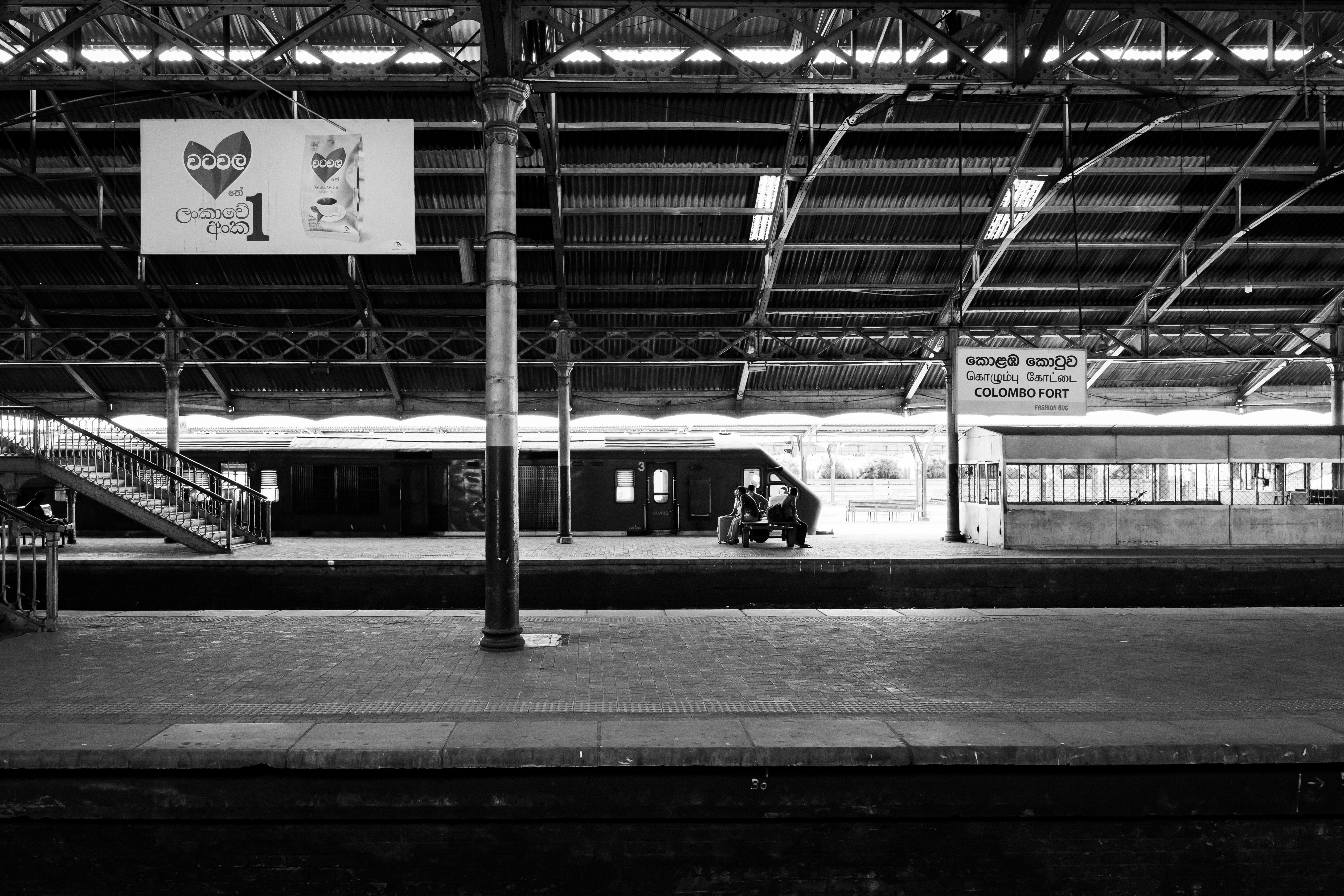Midnight Platform: A Quiet Moment Beneath the Station Canopy
