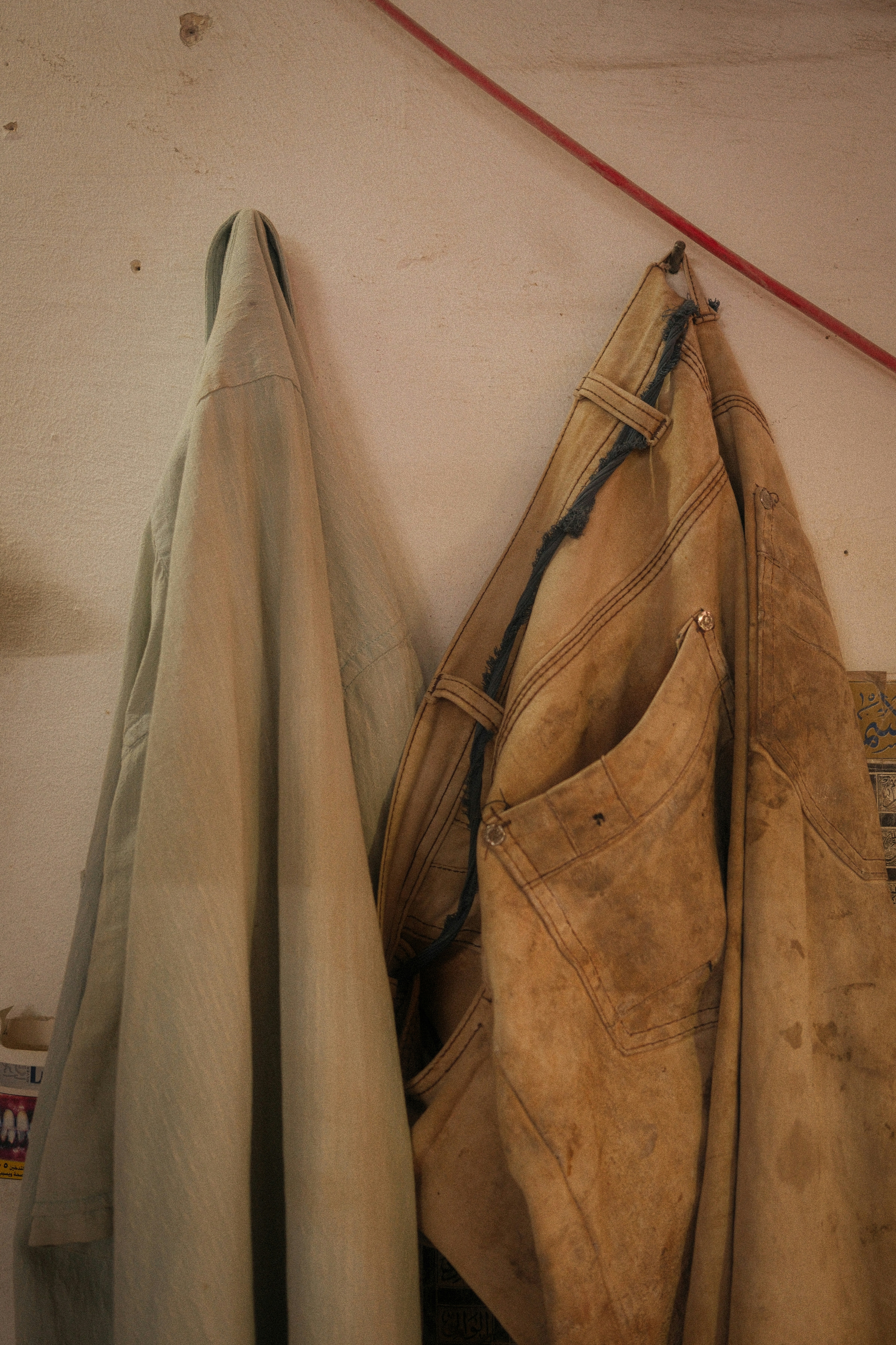 Hanger Gallery: Weathered Workwear in a Quiet Corner