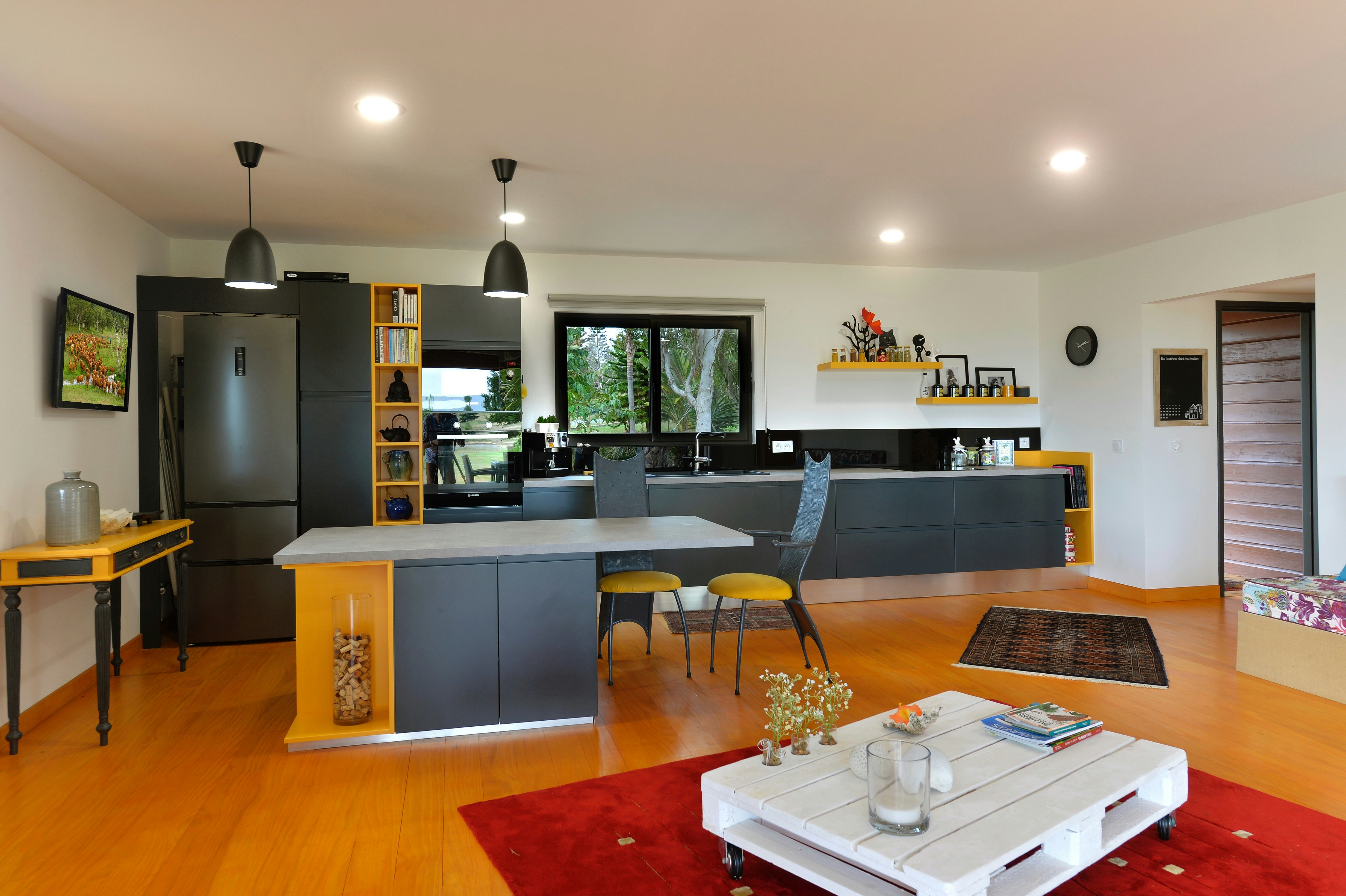 Open-plan Kitchen Nook Bathed in Soft Natural Light
