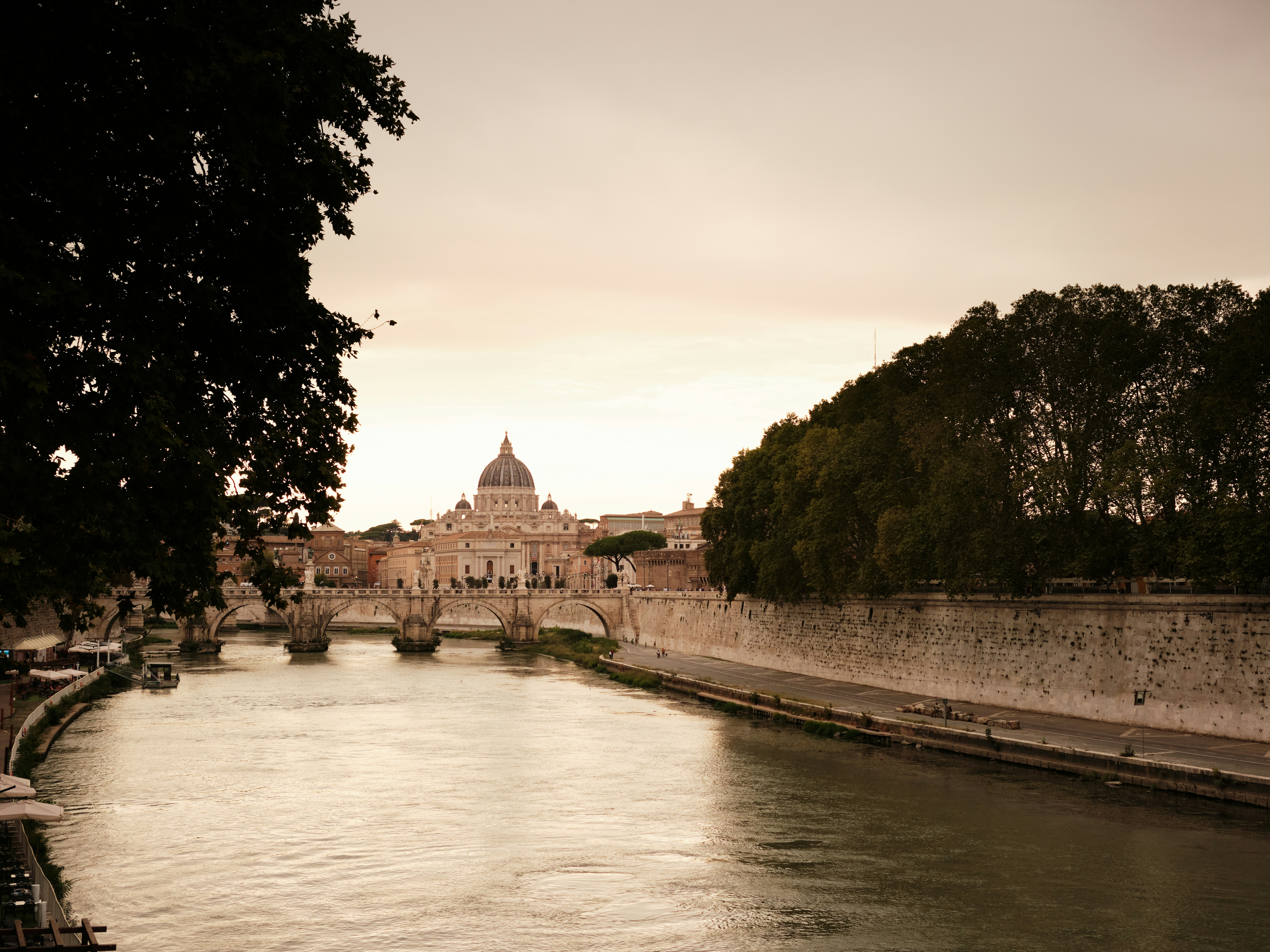 Hushed Tiberian Veil: Rome’s Riverbank at Dusk