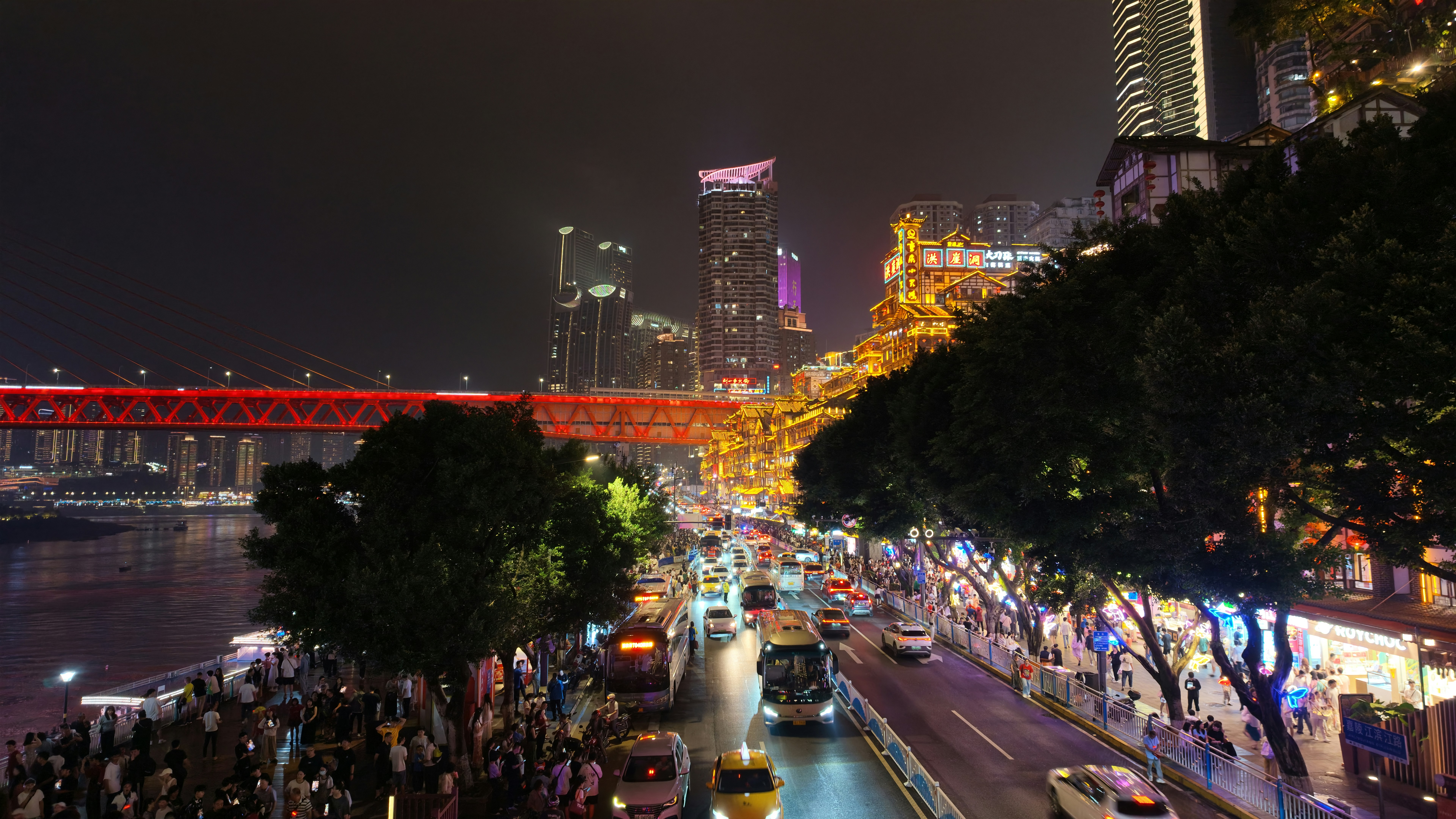 Neon Artery: Night Rush Over the Riverfront