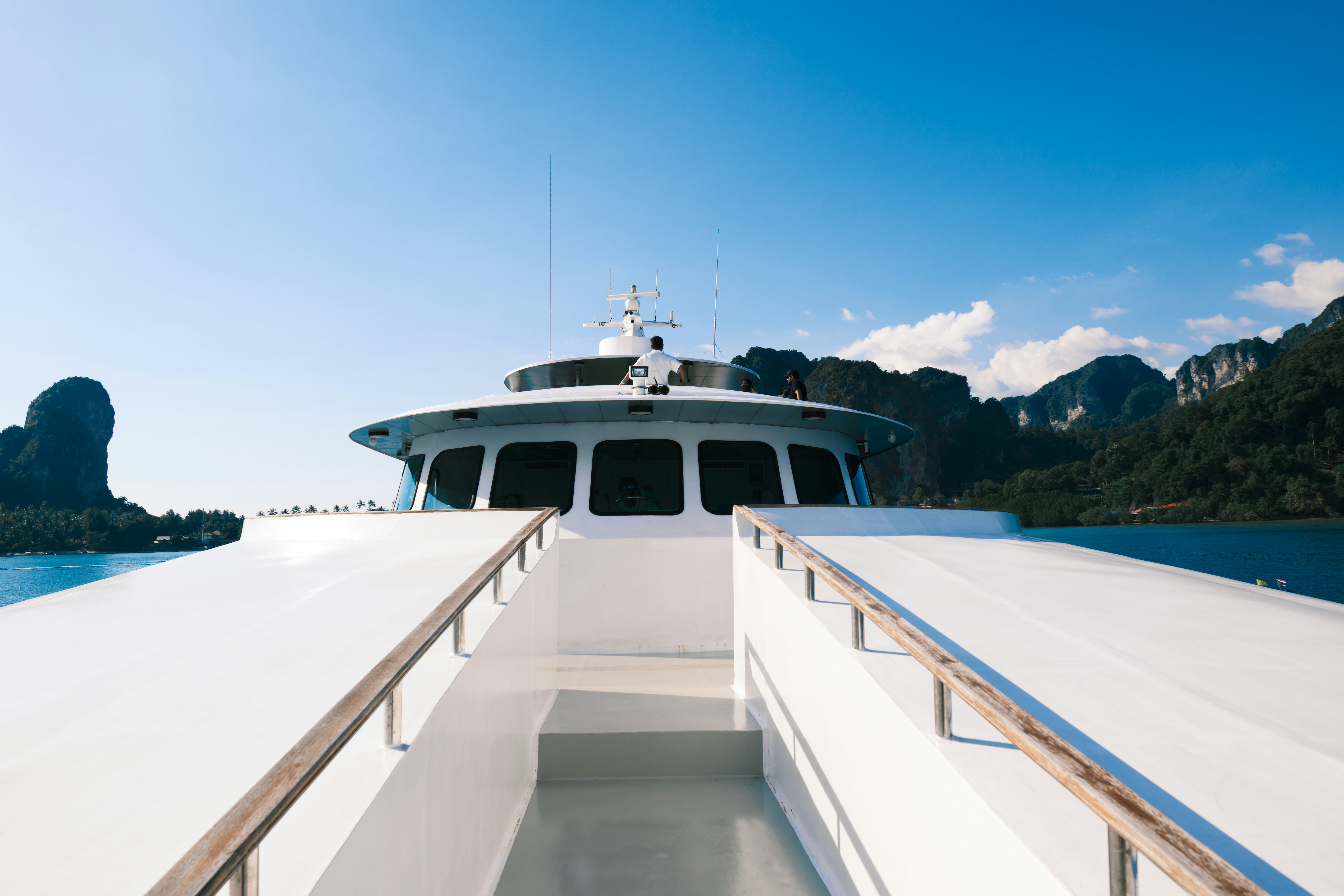 Bridge to the Open Sea: A Forward View from the Vessel