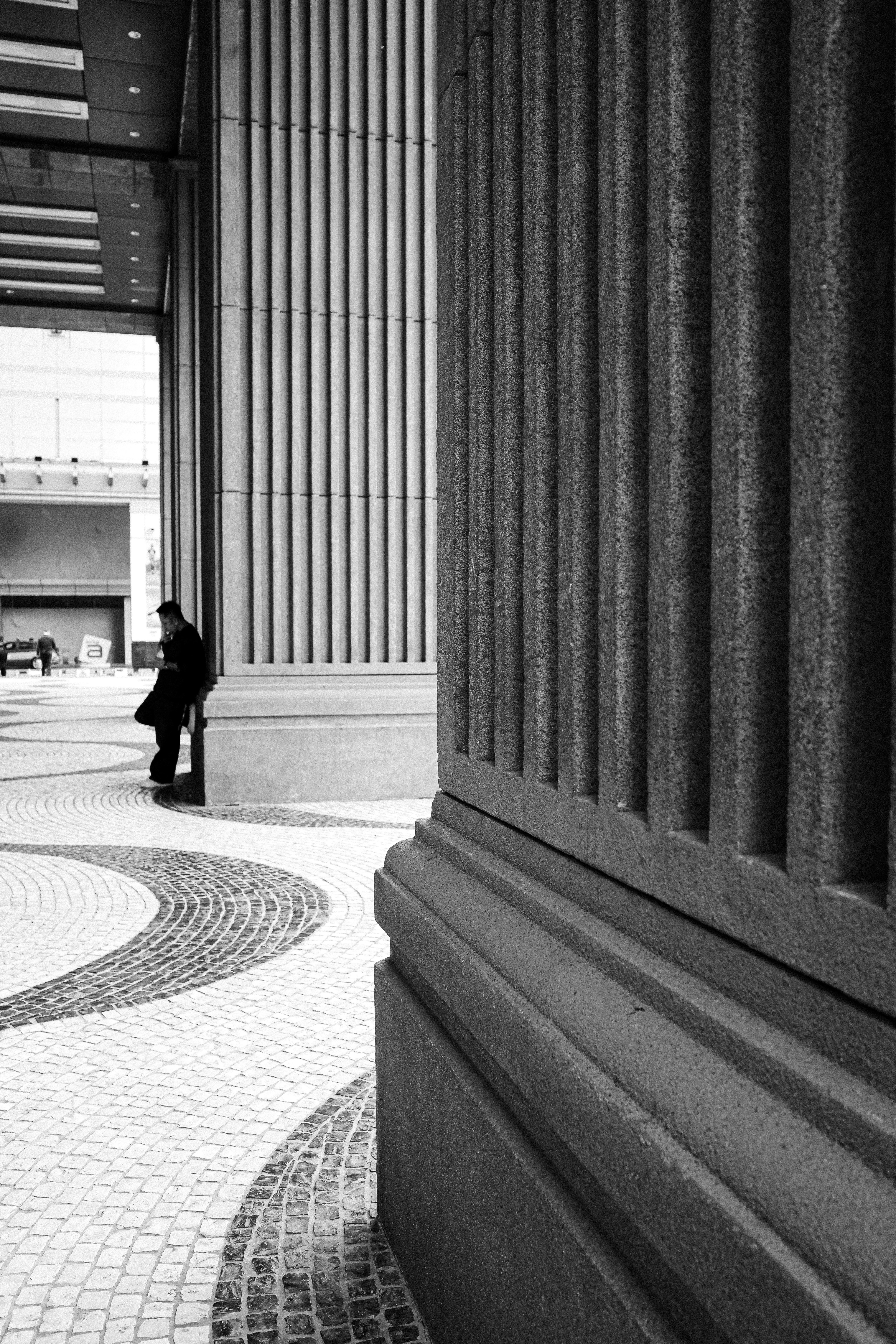 Urban Silence Between Columns