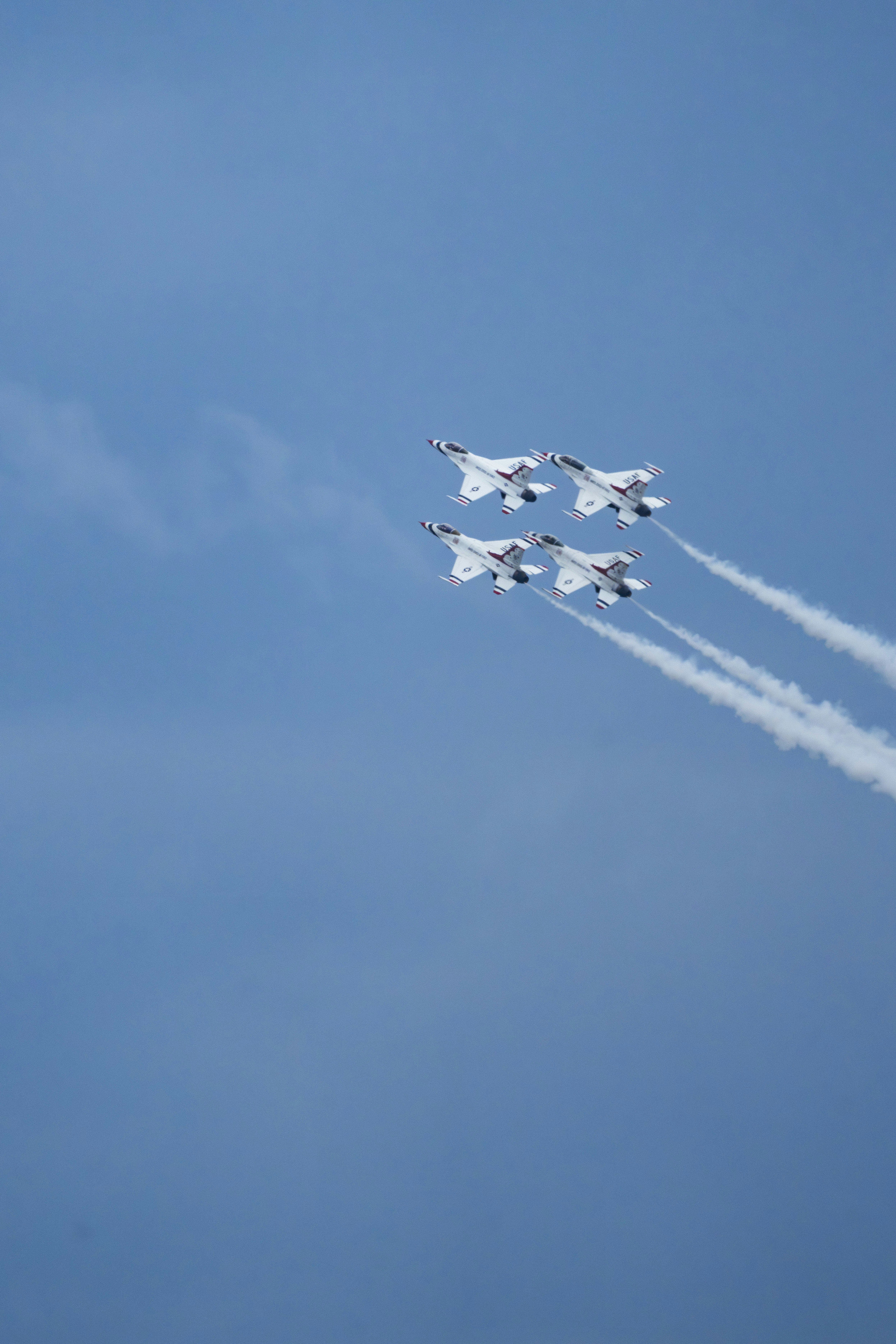 Four-jet Diamond: A Precise Skyward Ballet