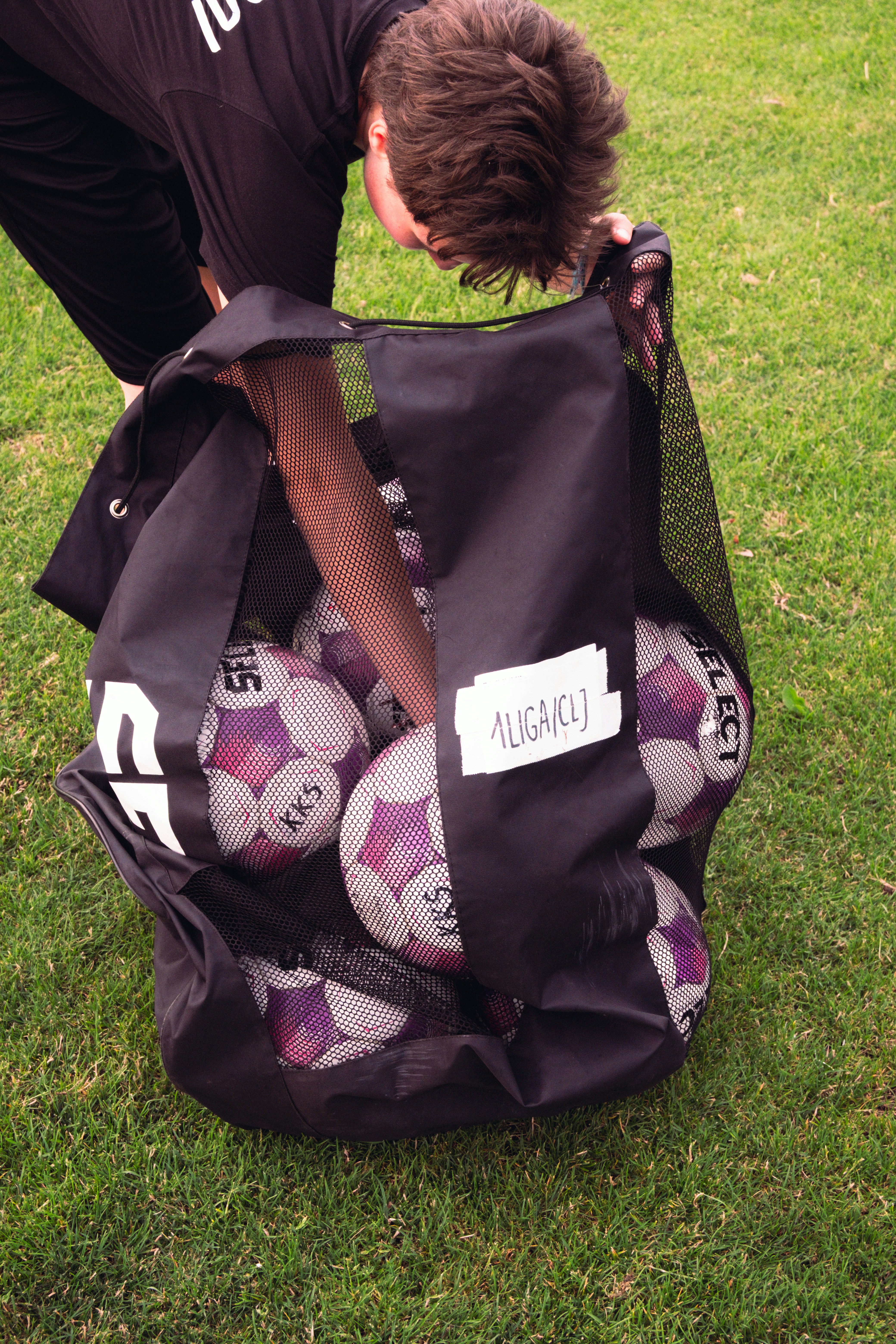 Basket of Balls: A Field-Lair Inventory in a Soft-Cover Bag