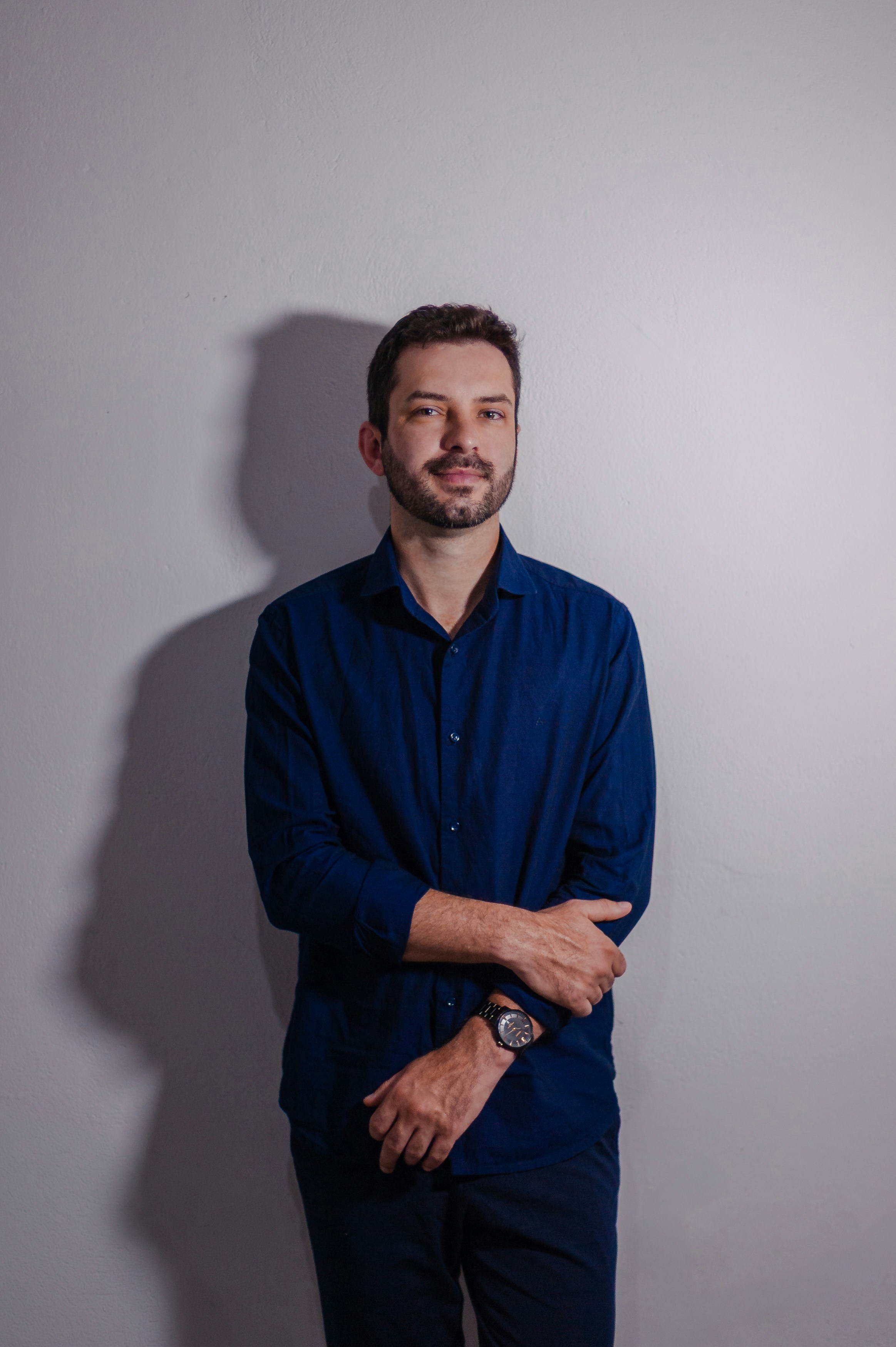 Mid-Frame Confidence: A Portrait in Soft Studio Light