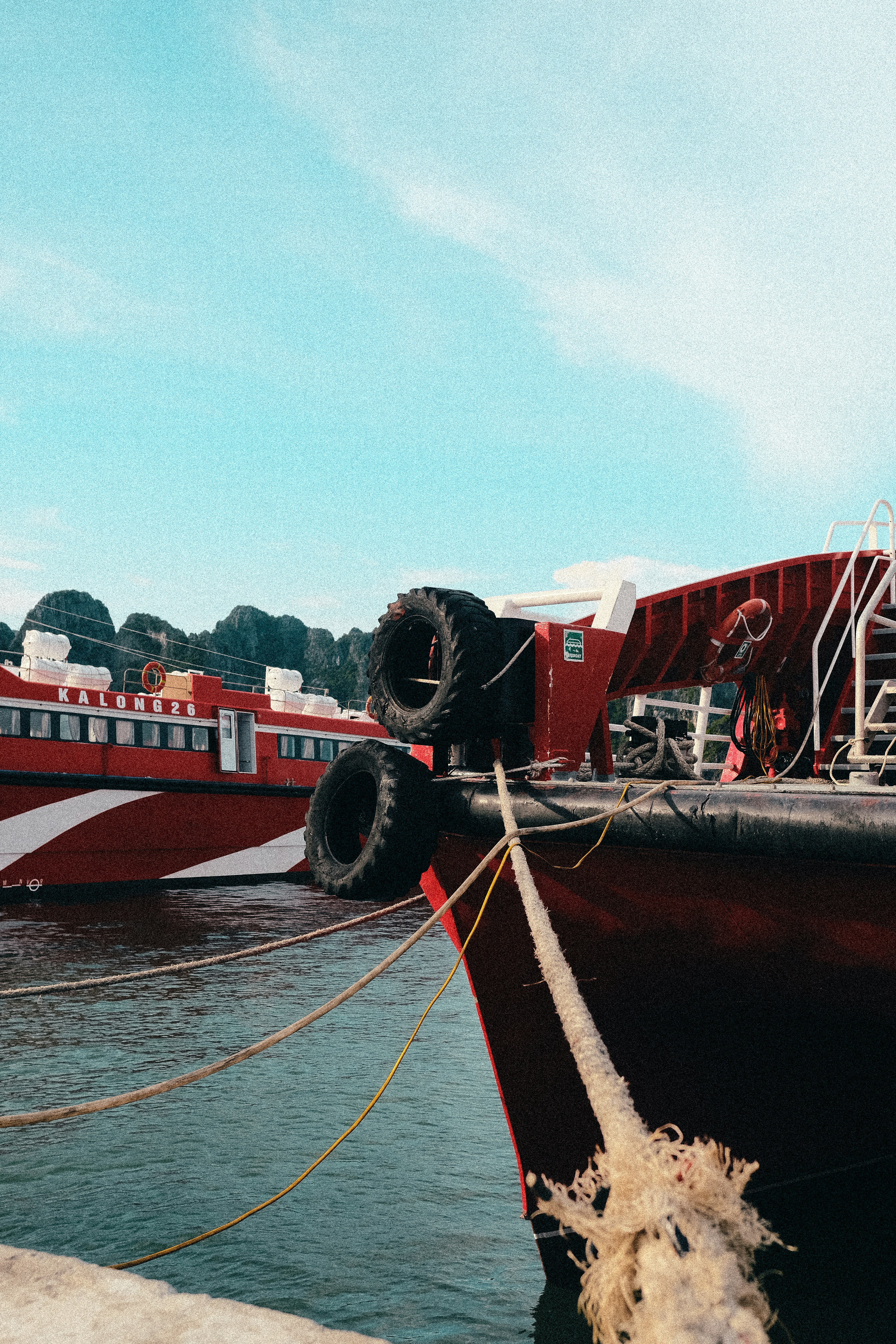Towline and Tides: A Dockside Vessel Rest at Dusk