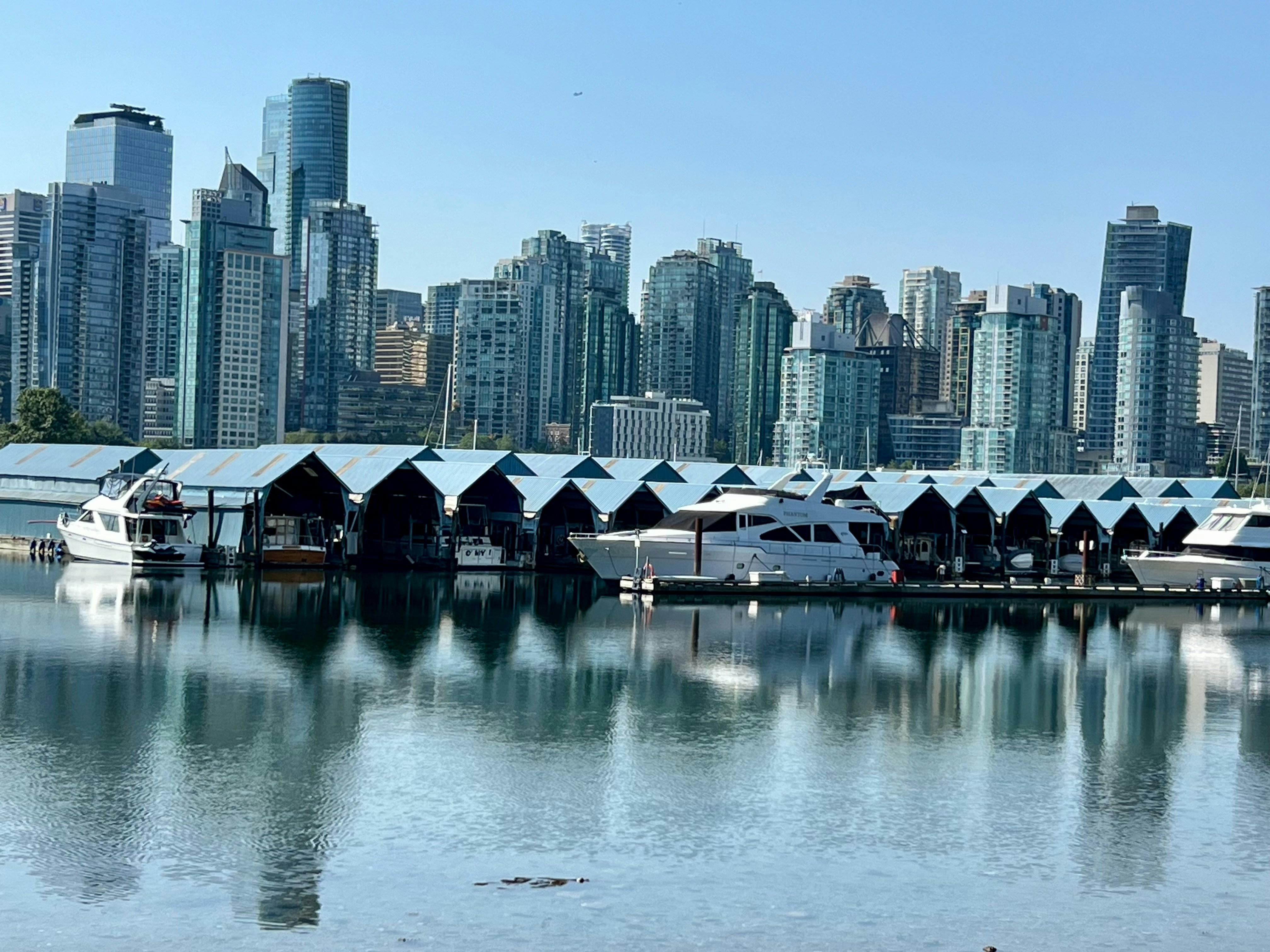 Floating Docks at Vancouver Skyline
