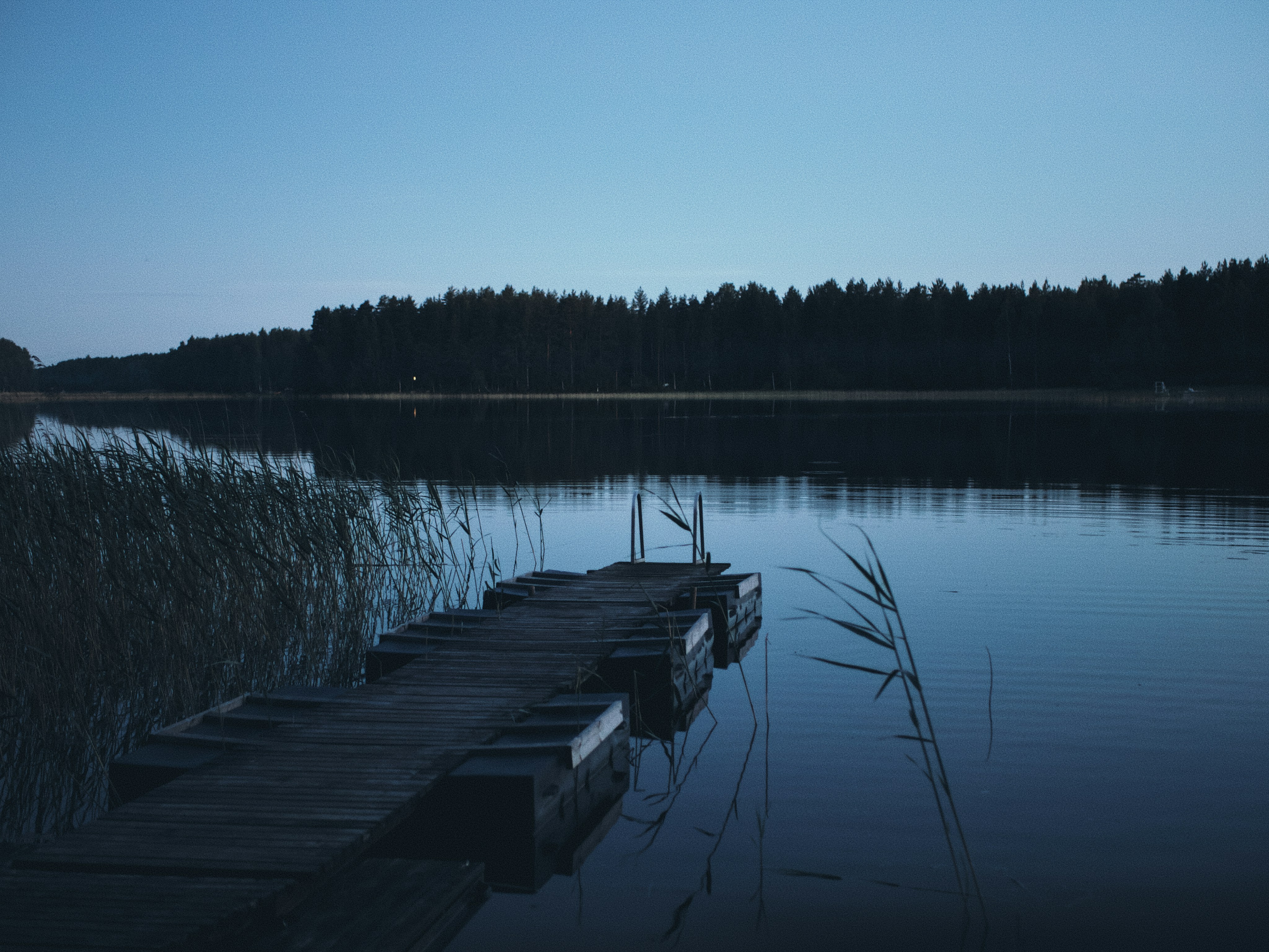 Quiet Pier Embraced by Evening Ripples