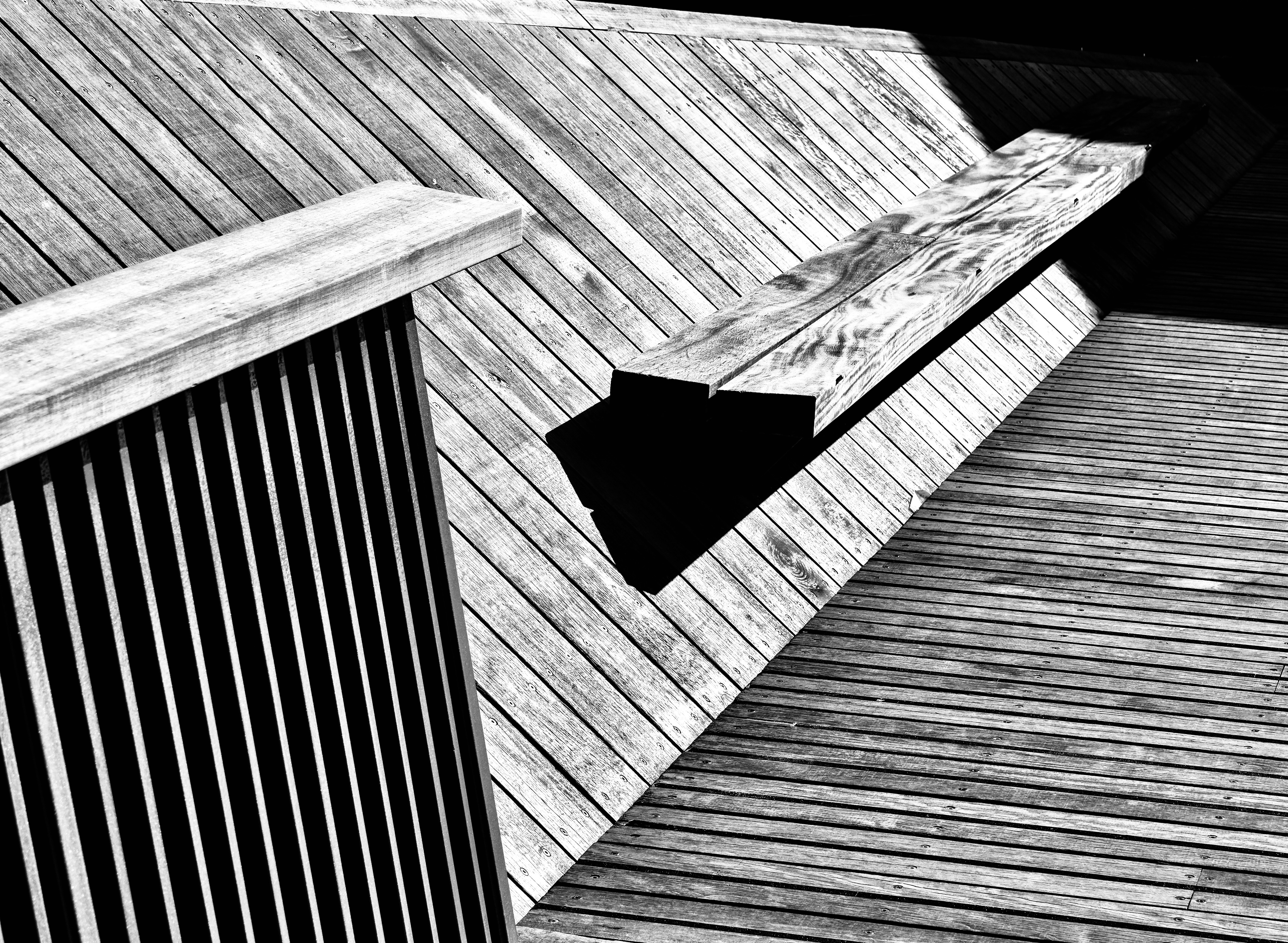 Geometric Shoreline: An Abstract Wooden Architecture in Mono